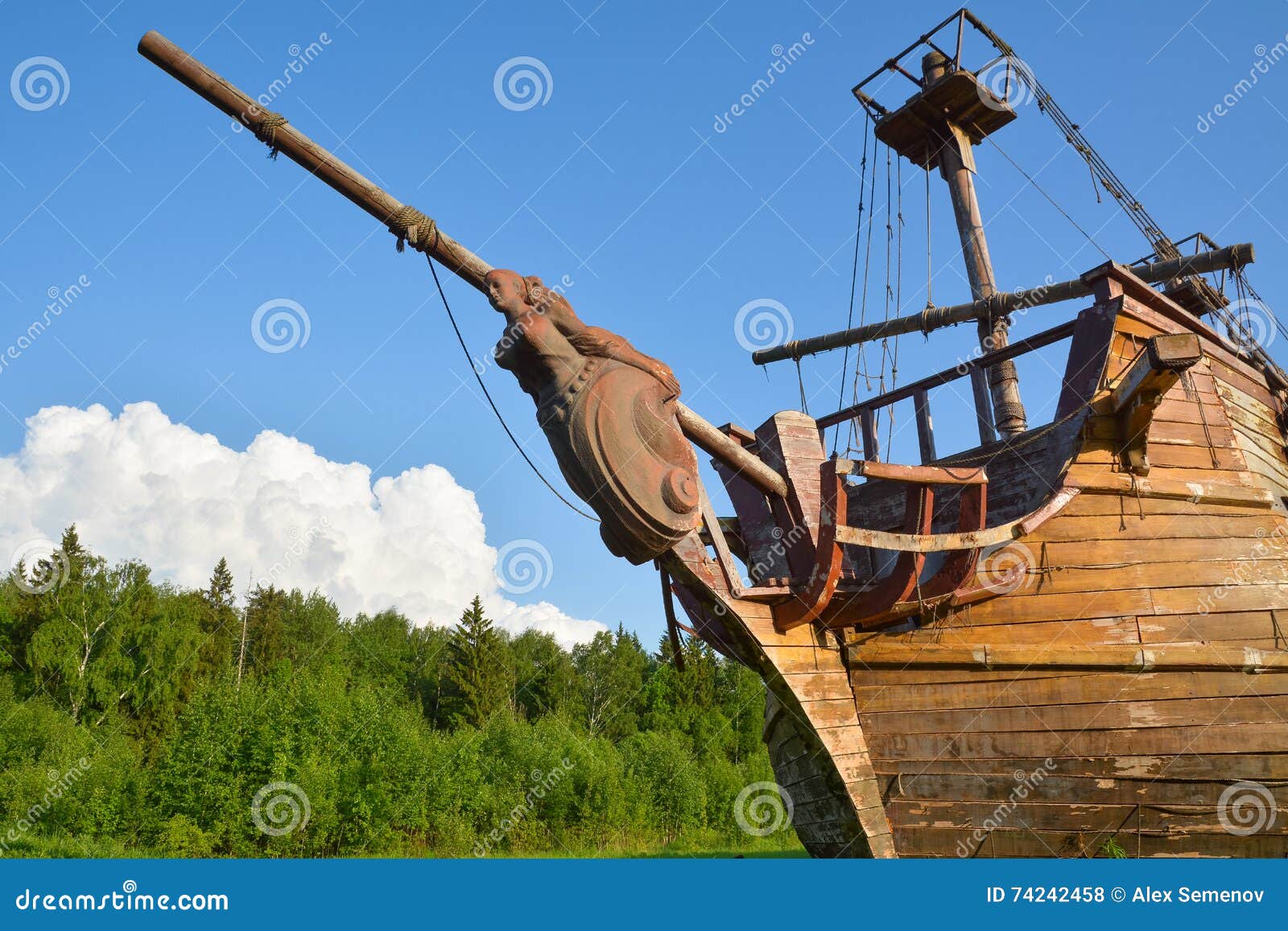 Sculpture on the Bow of a Wooden Ship Stock Photo - Image of navigation ...