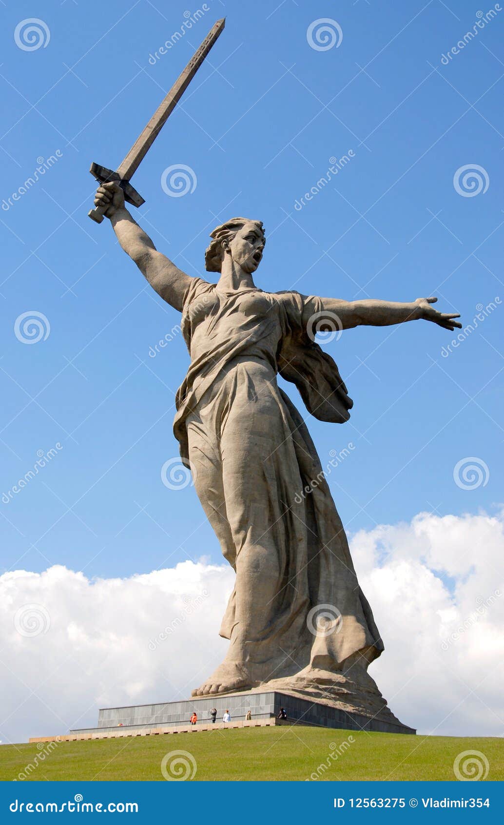 Sculpture in Cite of Volgograd Stock Image - Image of woman, sword ...