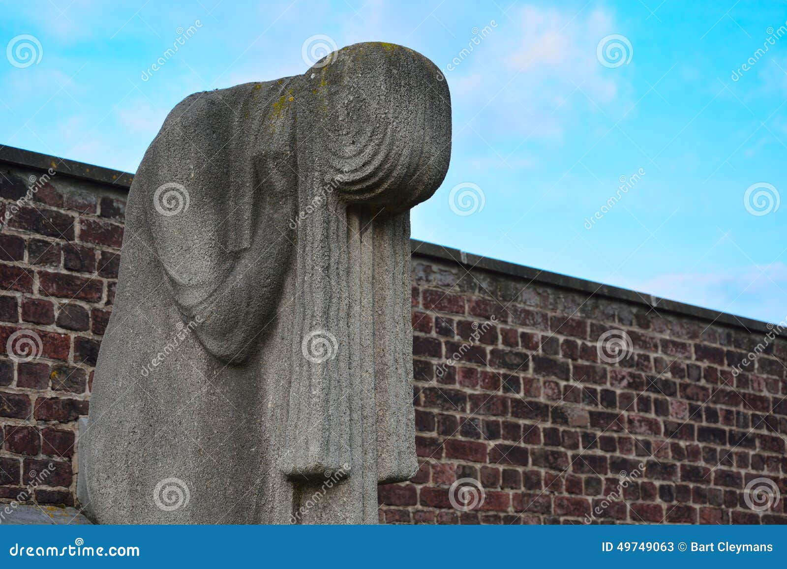 Sculpture of a Crying Woman Stock Image - Image of retro, detail: 49749063