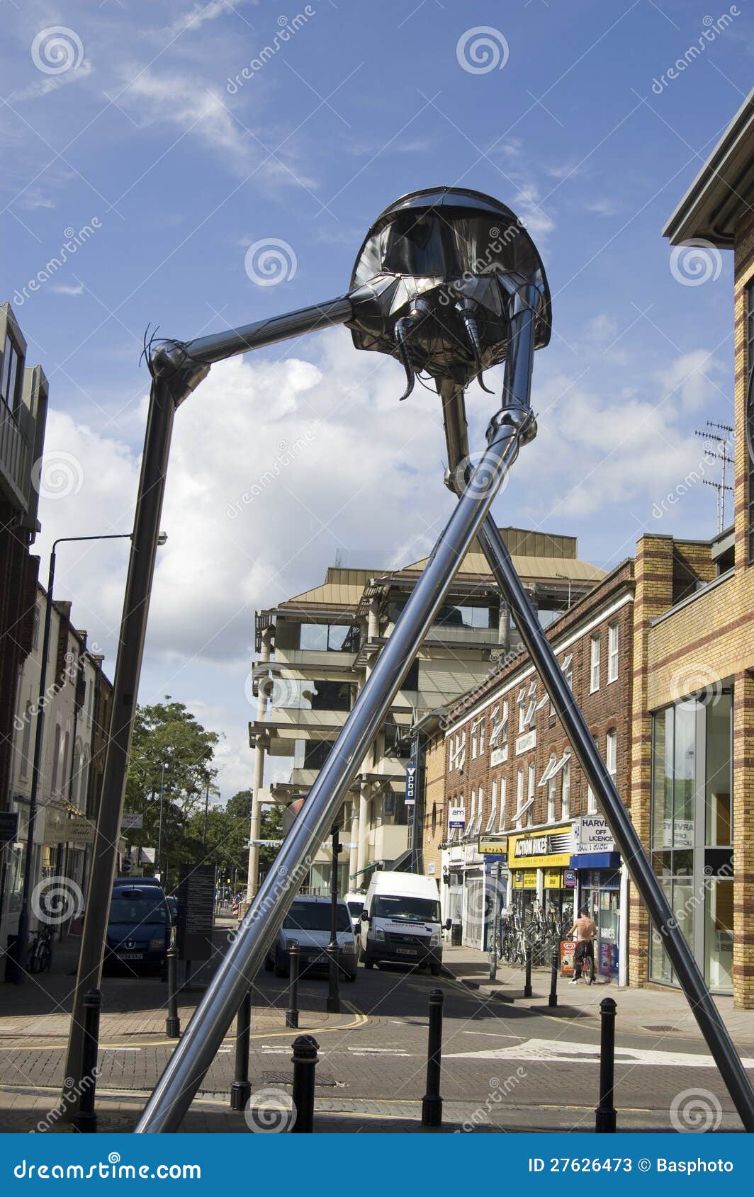 Sculpture En Woking Martien Photo stock éditorial - Image du image ...