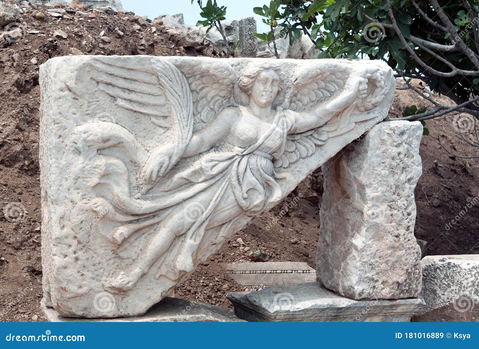 Sculpture of the Goddess in Ephesus, Turkey Editorial Stock Image ...