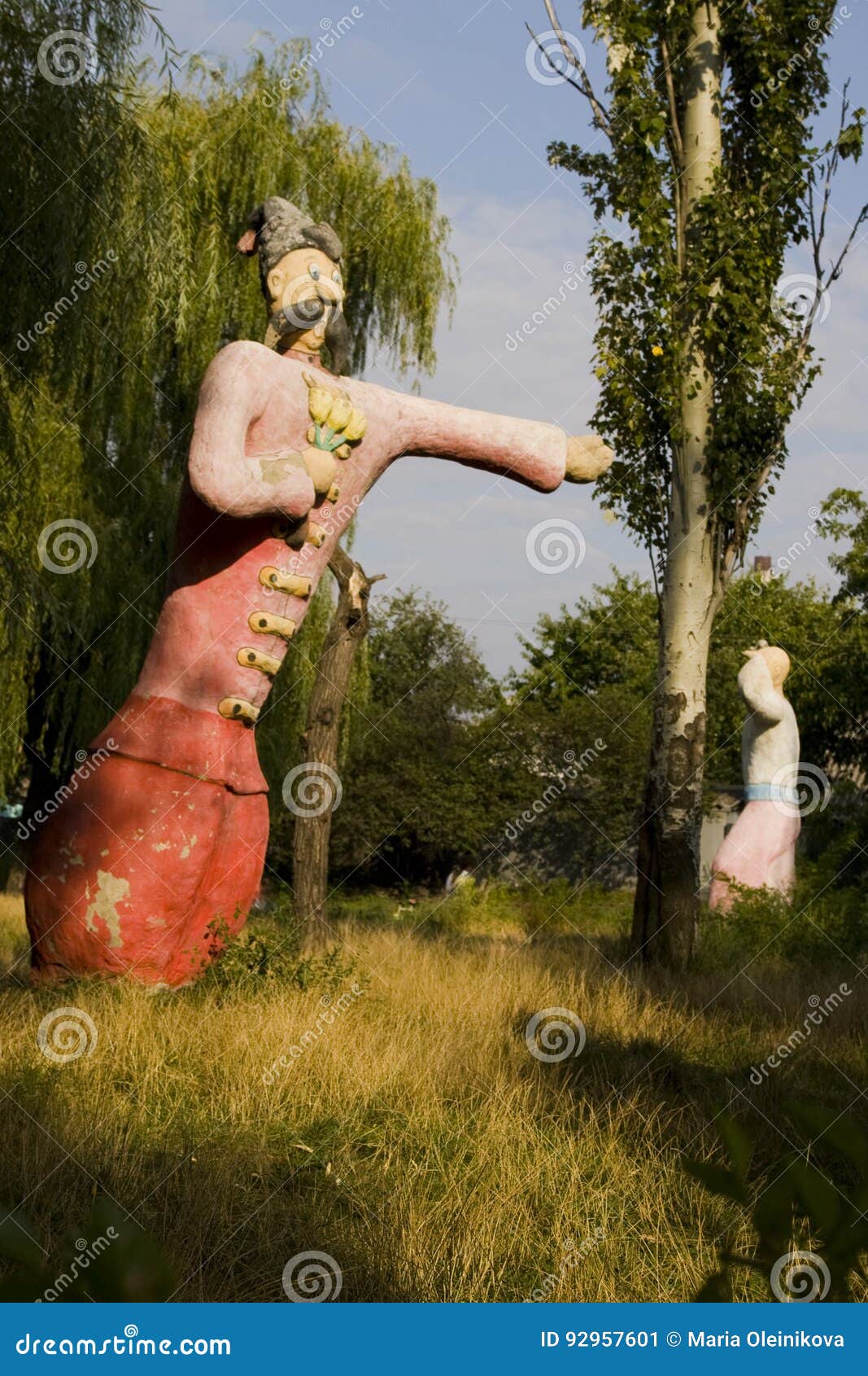Sculpture of the Gypsies stock image. Image of majestic - 92957601