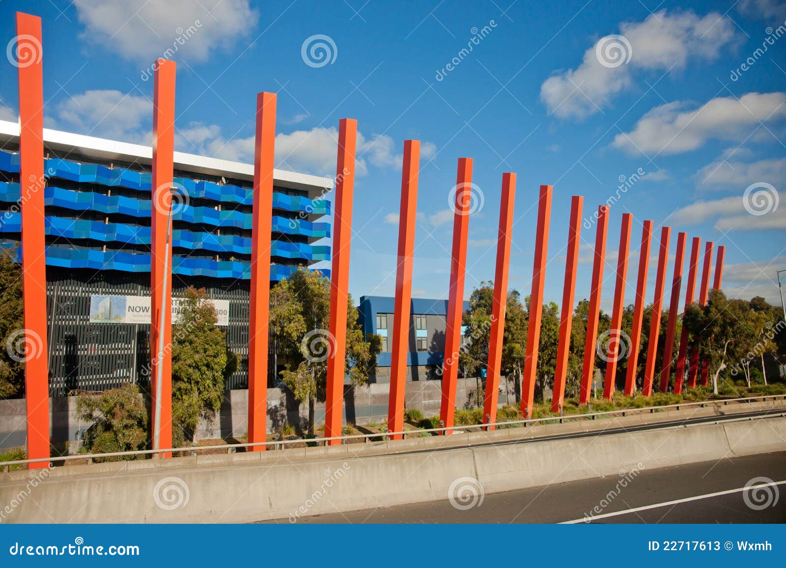 The sculpture of highway editorial stock photo. Image of stick - 22717613
