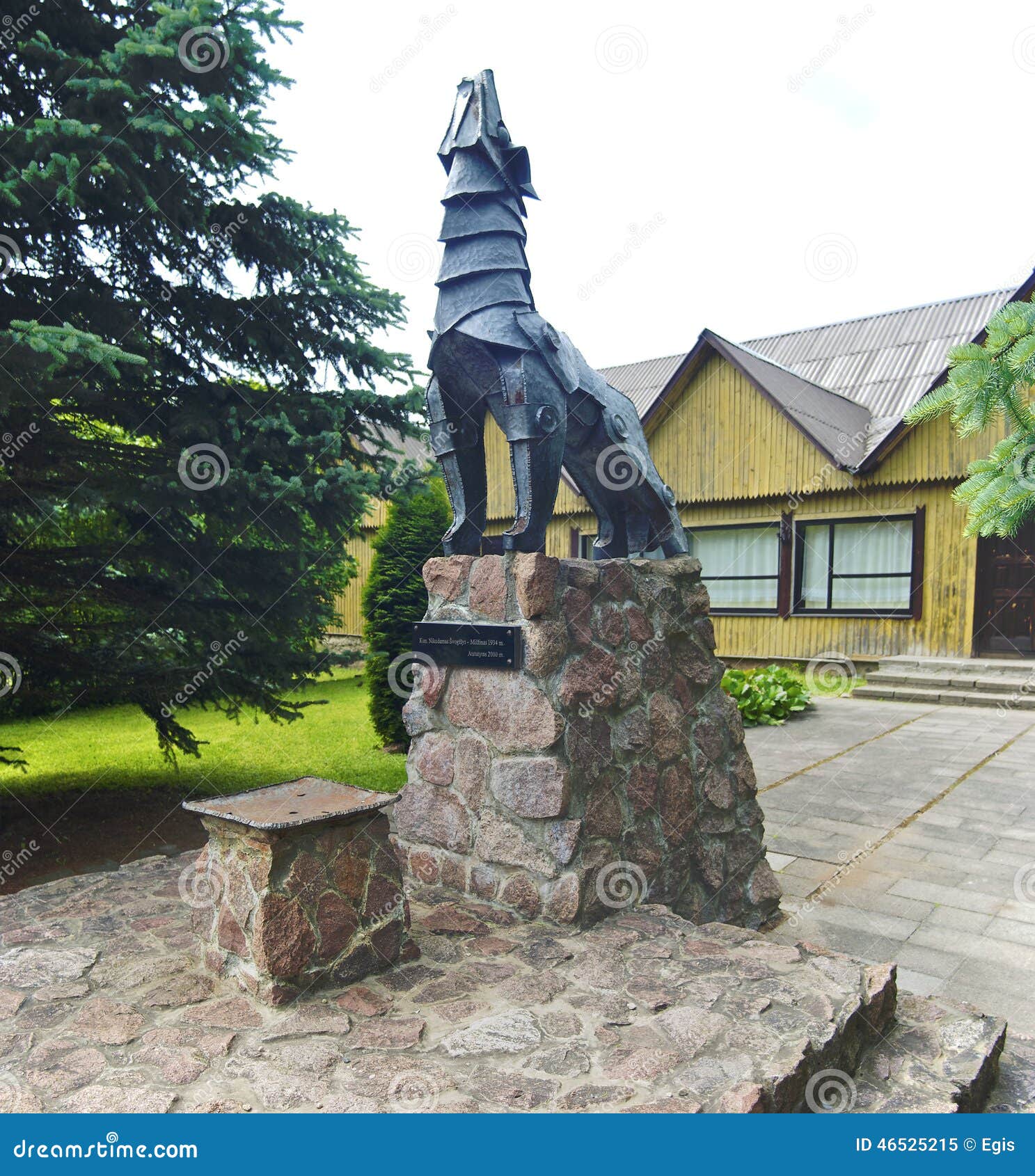 Sculpture stock image. Image of iron, sculpture, kernave - 46525215