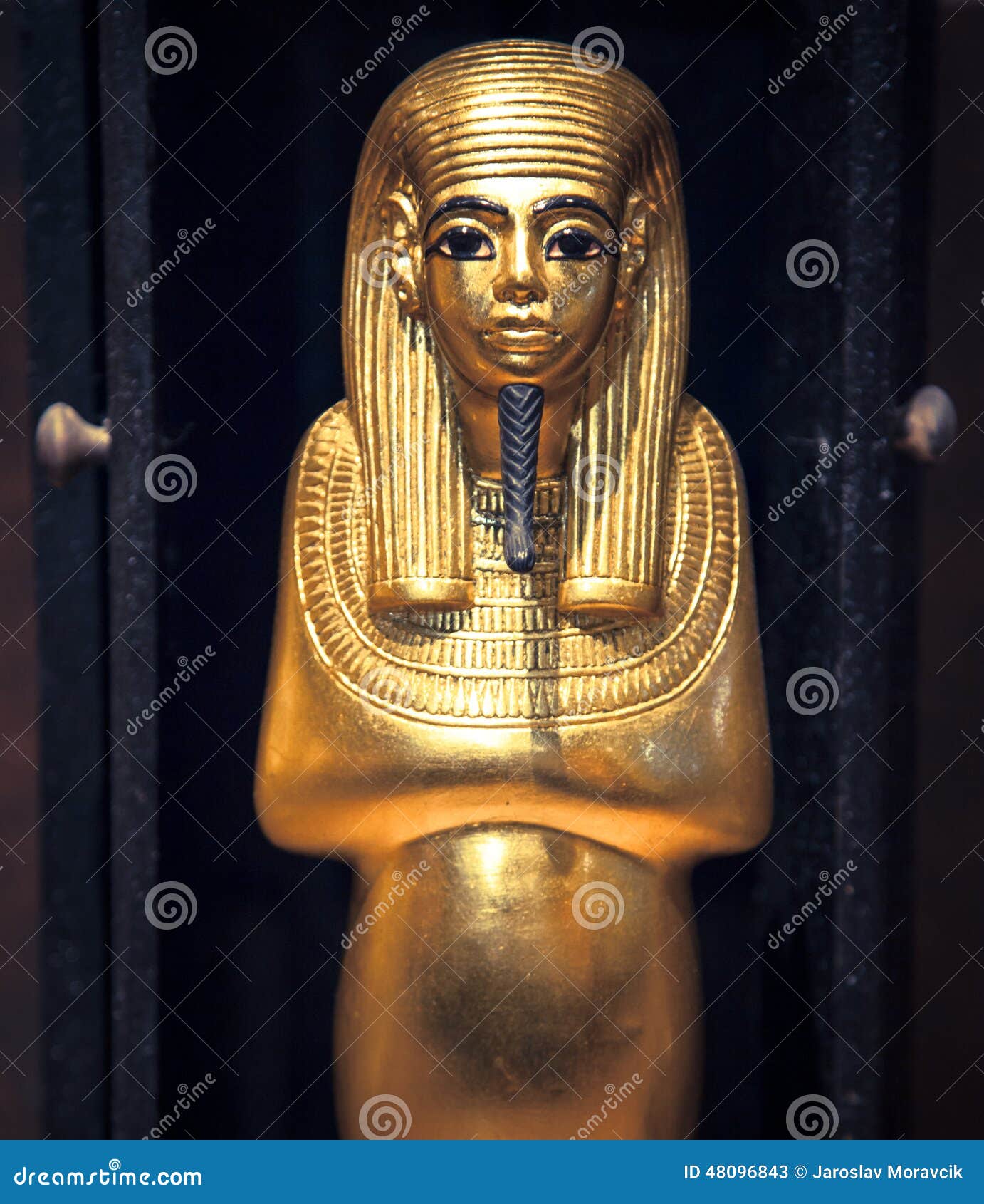 Sculpture from the Tomb of Tutankhamen Editorial Stock Photo - Image of ...