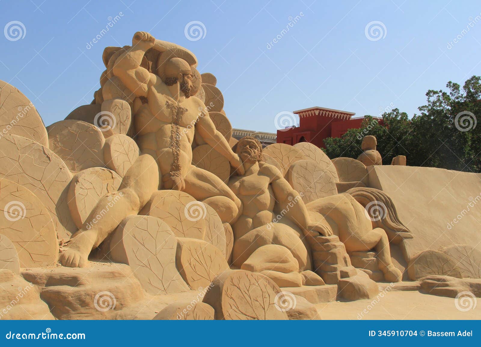 Sculptures Made of Sand for Famous Historical and Ancient Figures ...