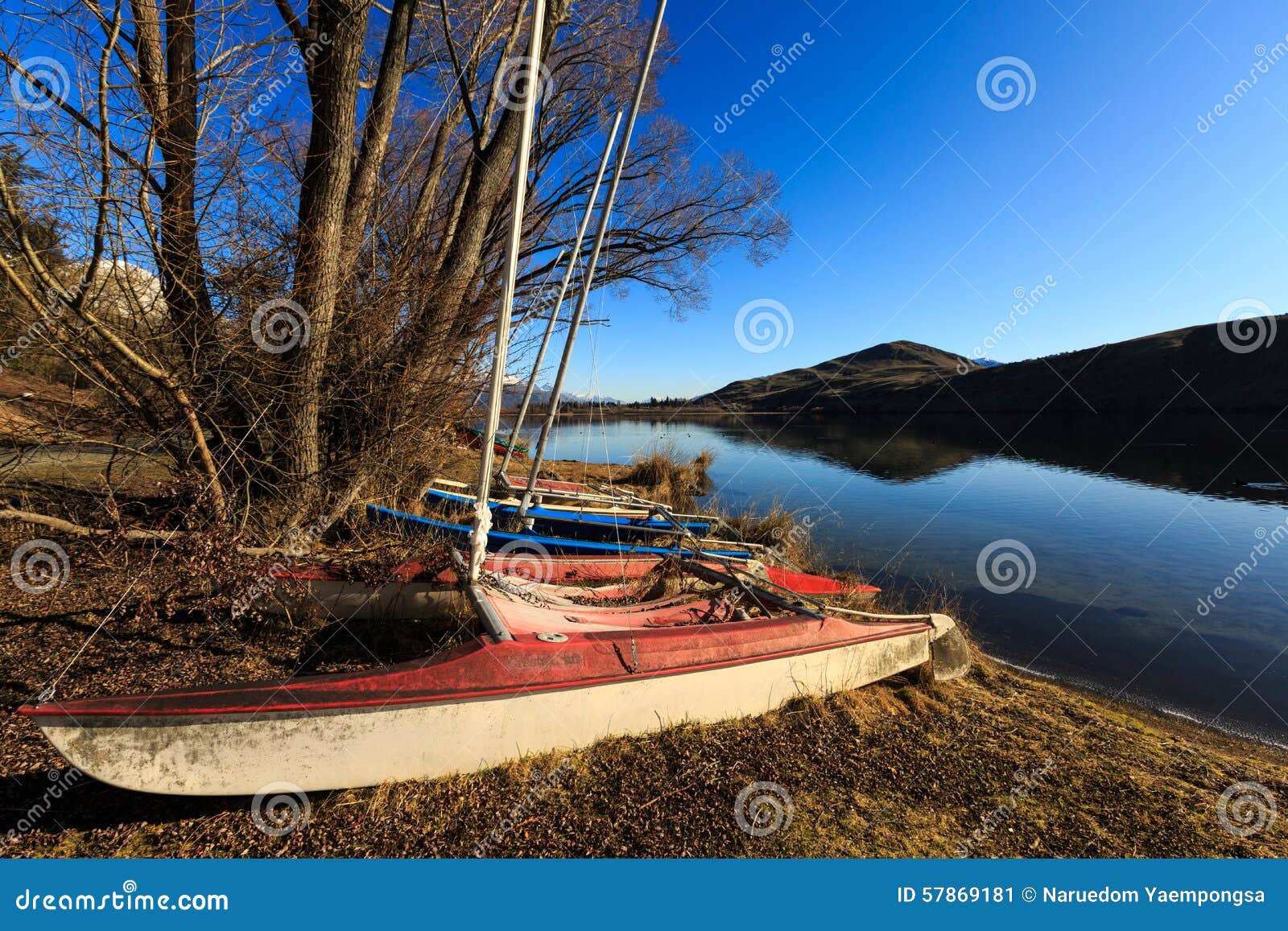 Scuttled sailing boat stock image. Image of shipping - 57869181