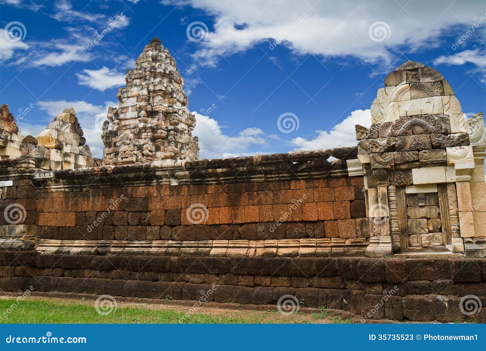 Sdok Kok Thom, Khmer Temple Royalty-Free Stock Photo | CartoonDealer ...
