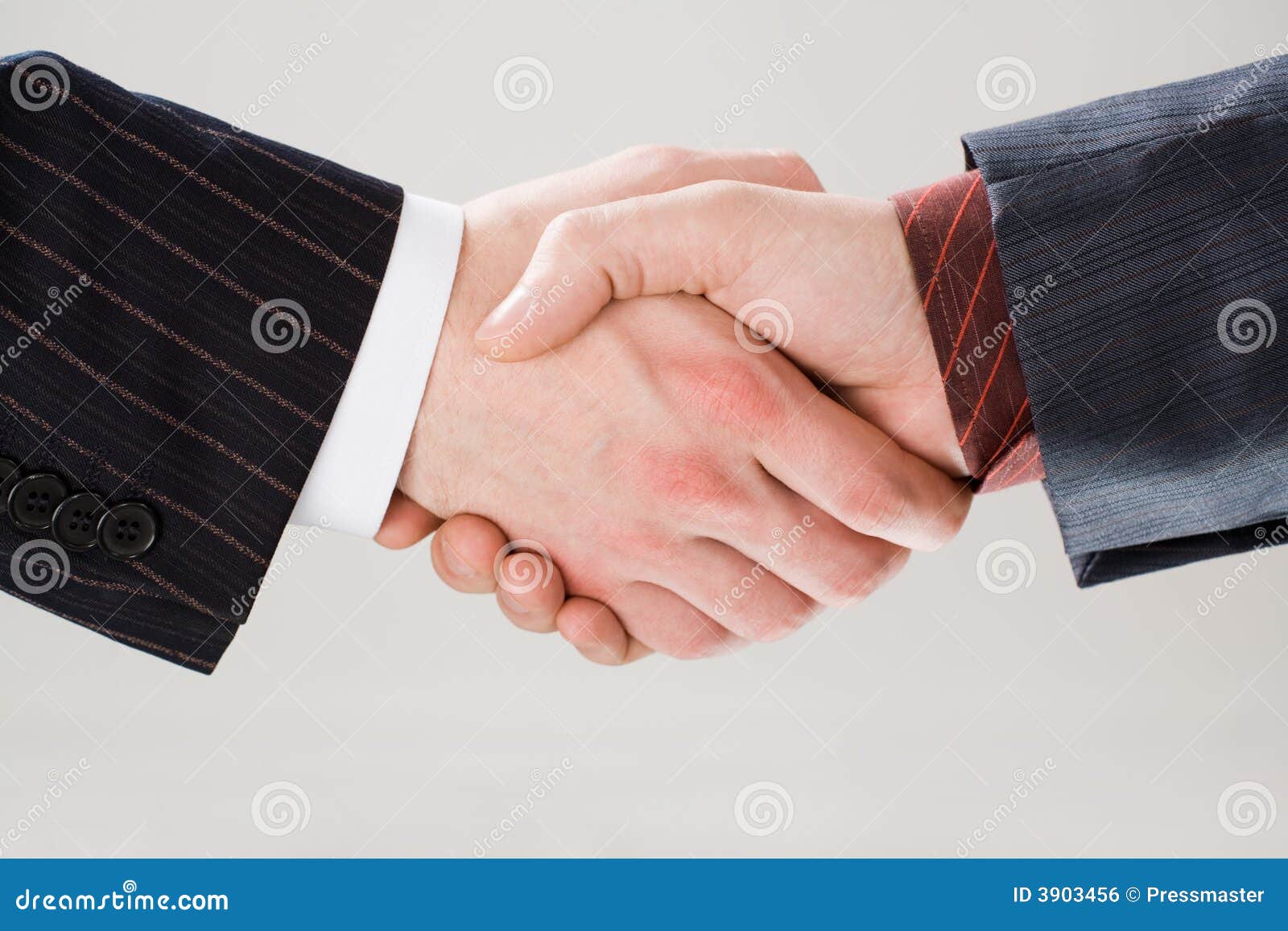 Se serrer la main photo stock. Image du contrat, commerce - 3903456