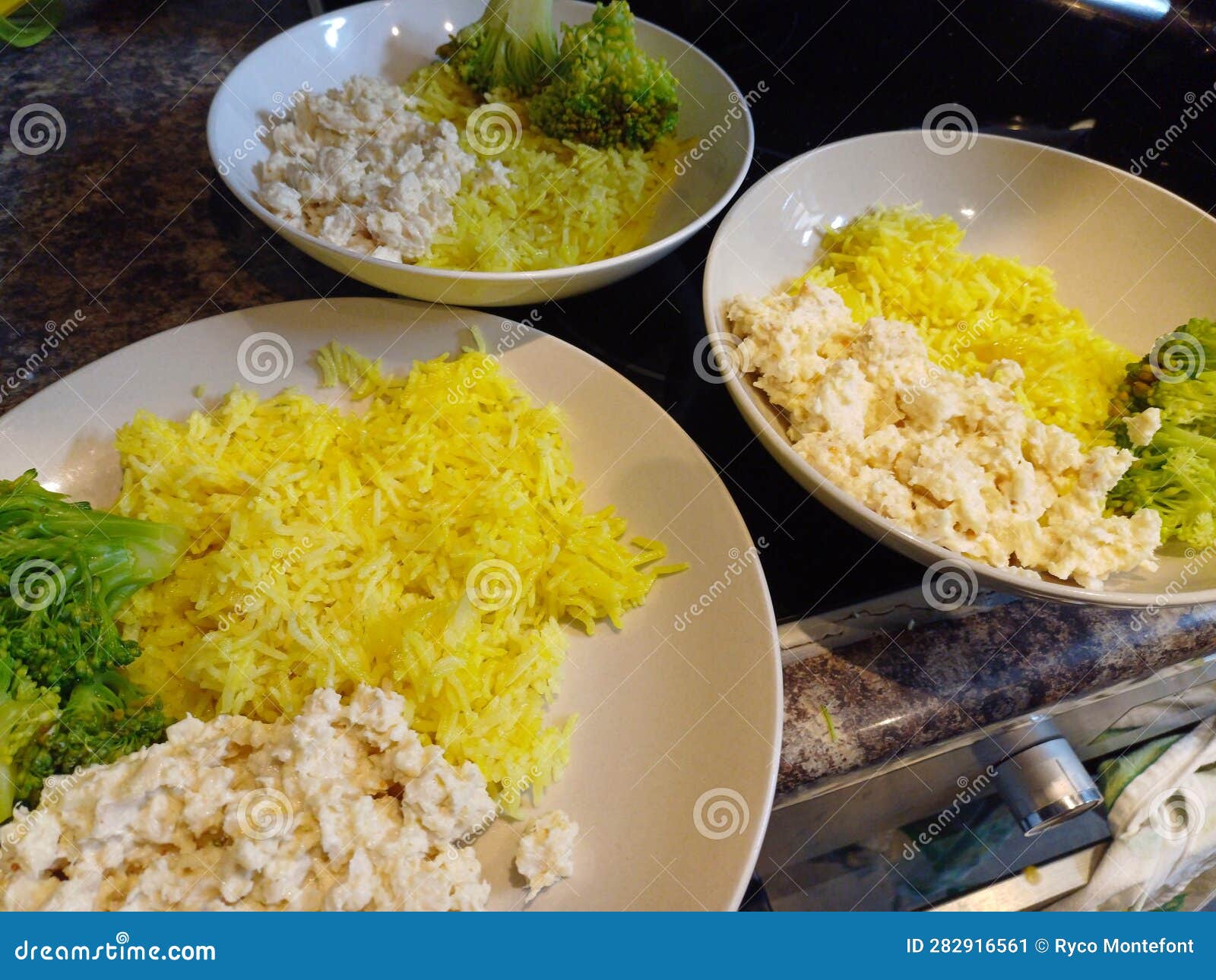 Sea Basa Fillet Pasteurized with Broccoli and Indien Yellow Rice Stock ...