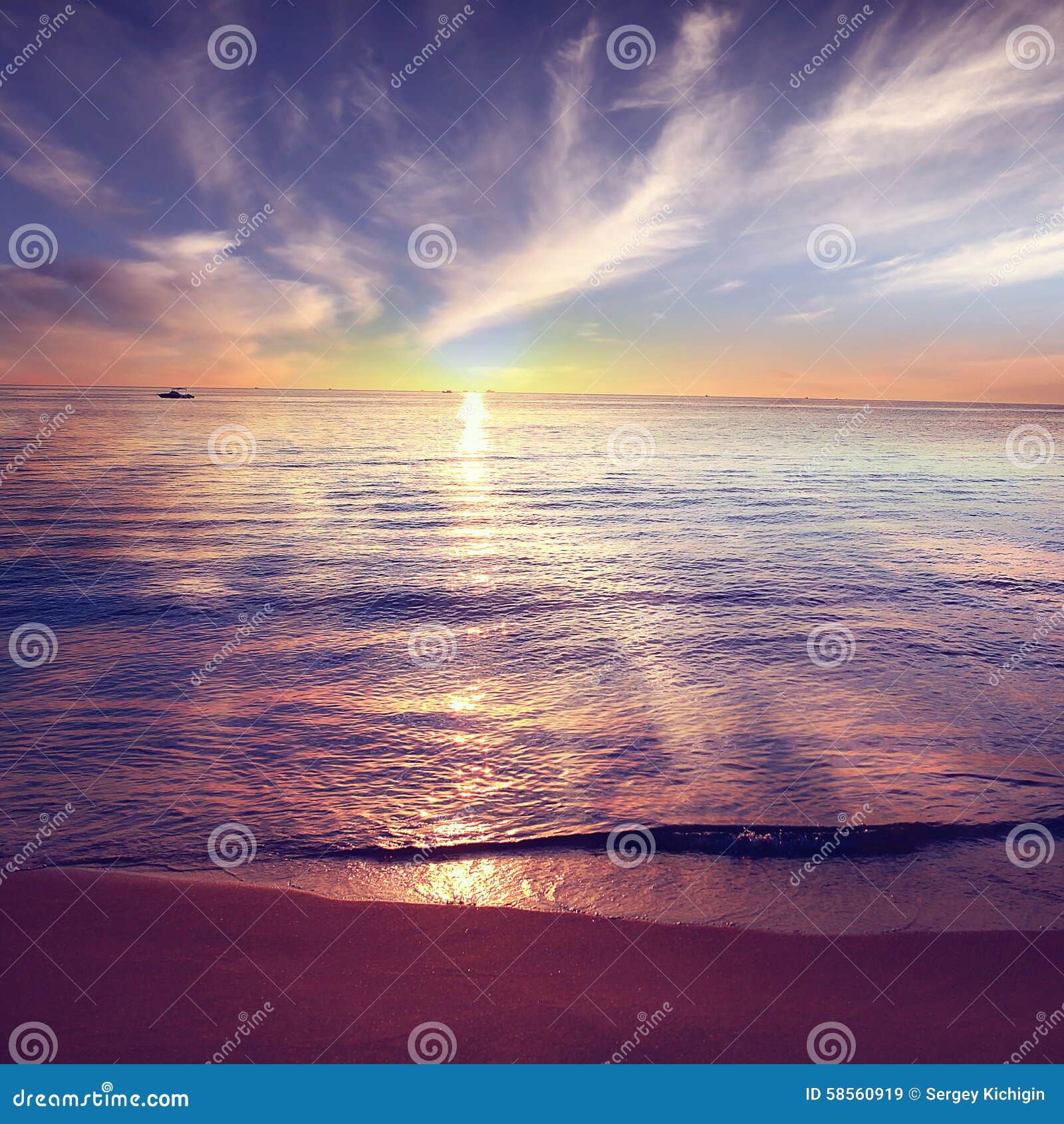 Sea beach sunset gold stock image. Image of people, relaxation - 58560919