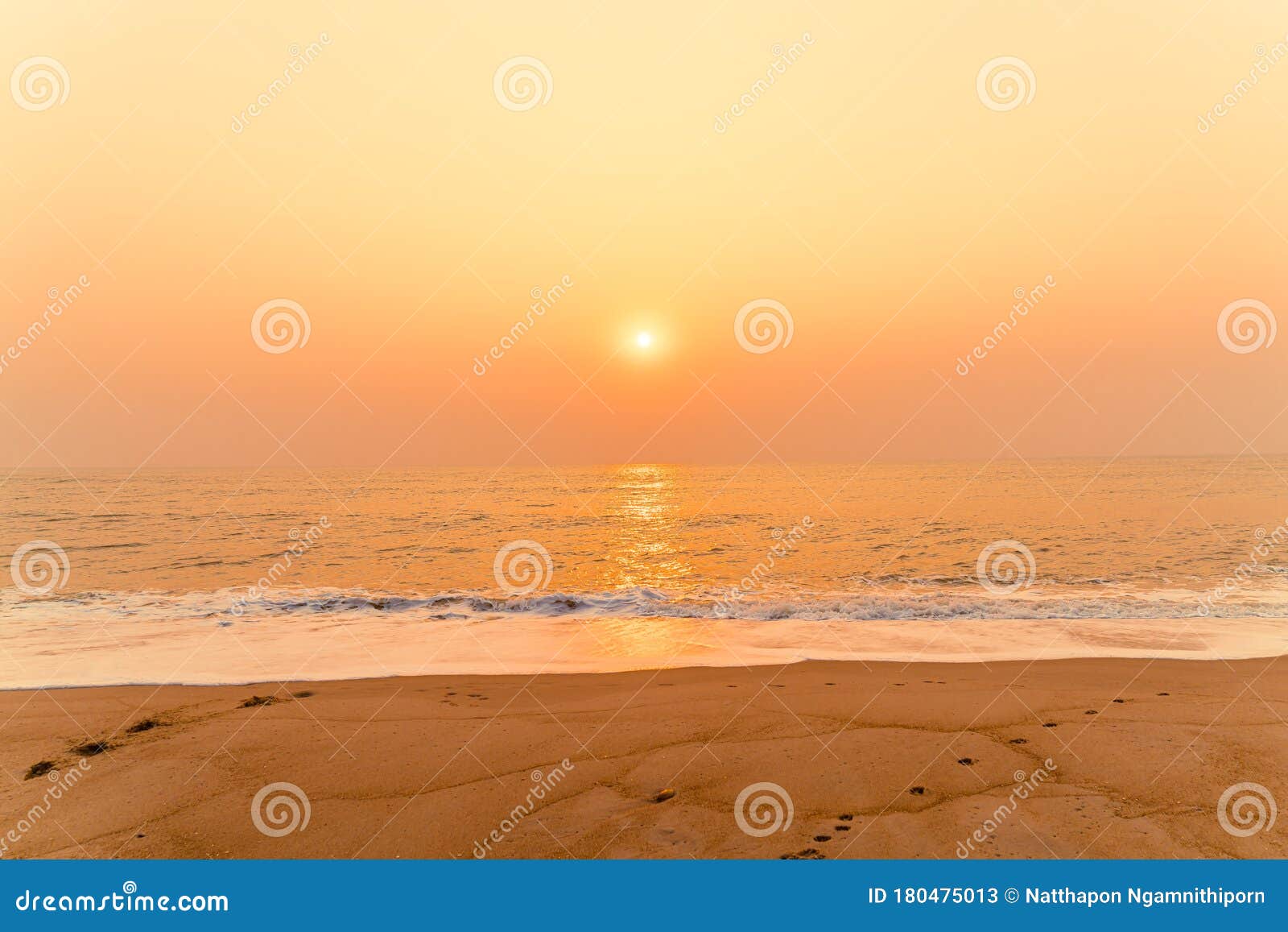 Sea Beach with Sunset or Sunrise Stock Image - Image of resort, nature ...
