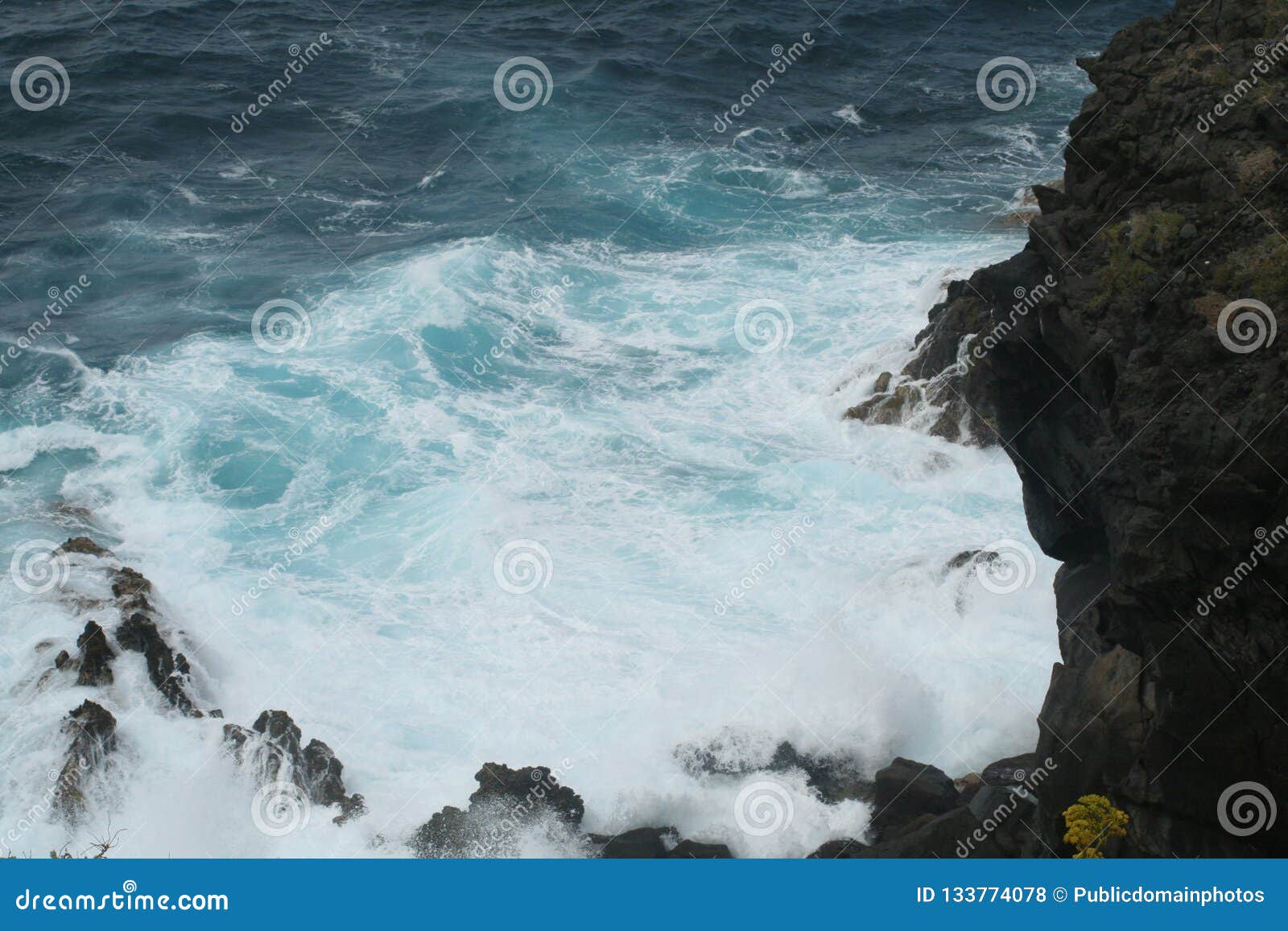 Sea, Body Of Water, Coastal And Oceanic Landforms, Wave Picture. Image ...