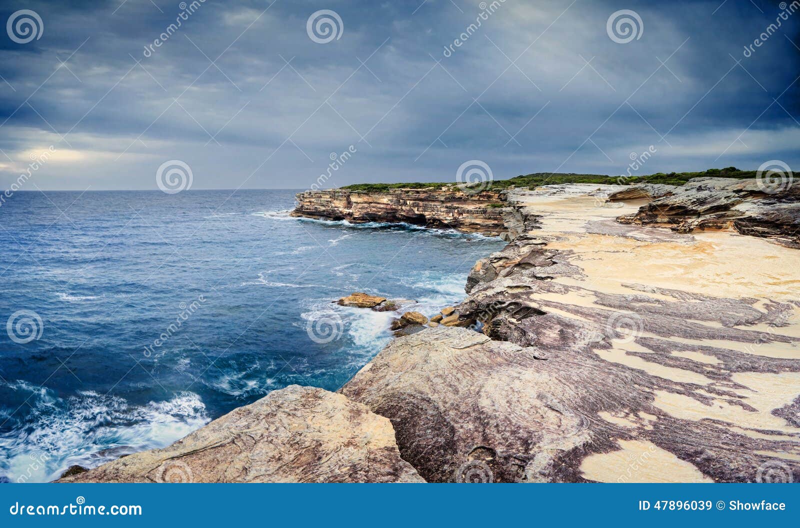 The Sea Caves at Cape Solander Stock Image - Image of headland, travel ...