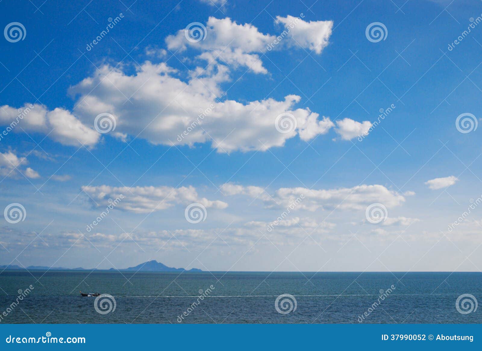 Sea&clouds stock photo. Image of cloudy, evergreen - 37990052