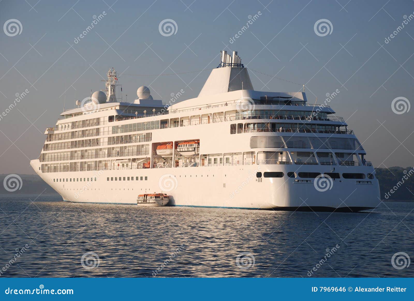 Sea cruiser stock photo. Image of ocean, cruise, vessel - 7969646