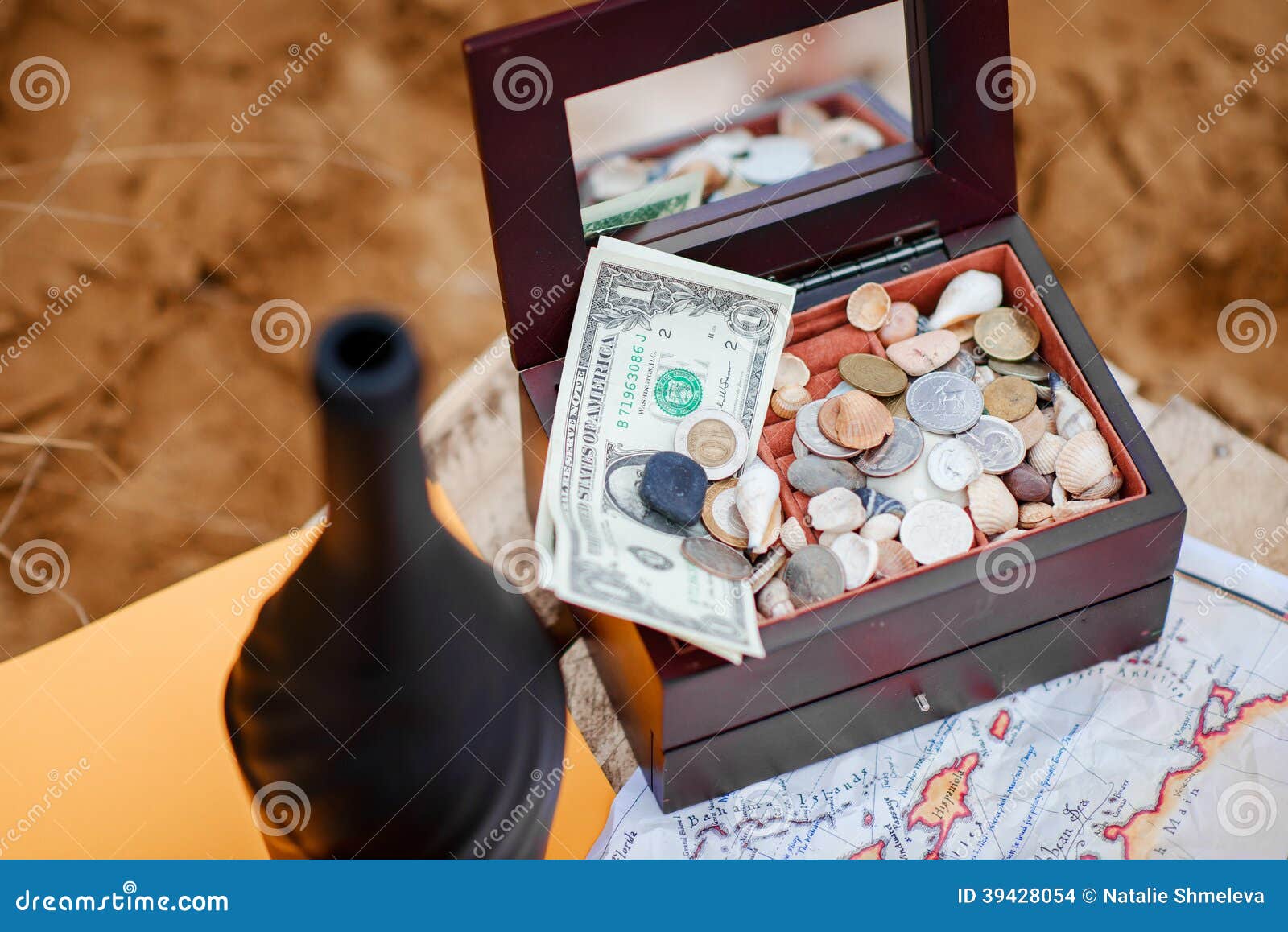 Sea decor stock photo. Image of decor, money, exotic - 39428054