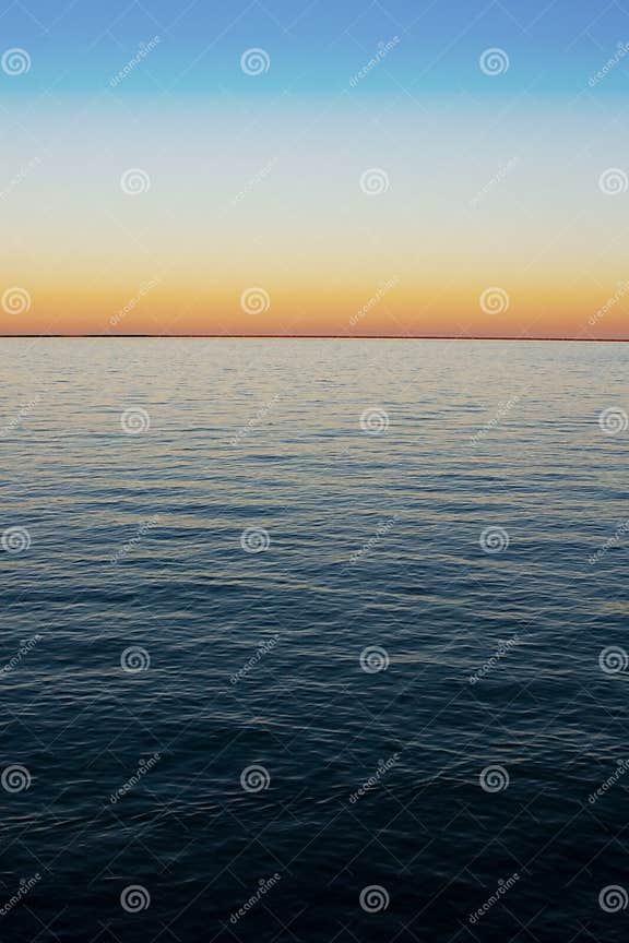 Sea gradient stock photo. Image of ocean, evening, wavy - 4082080