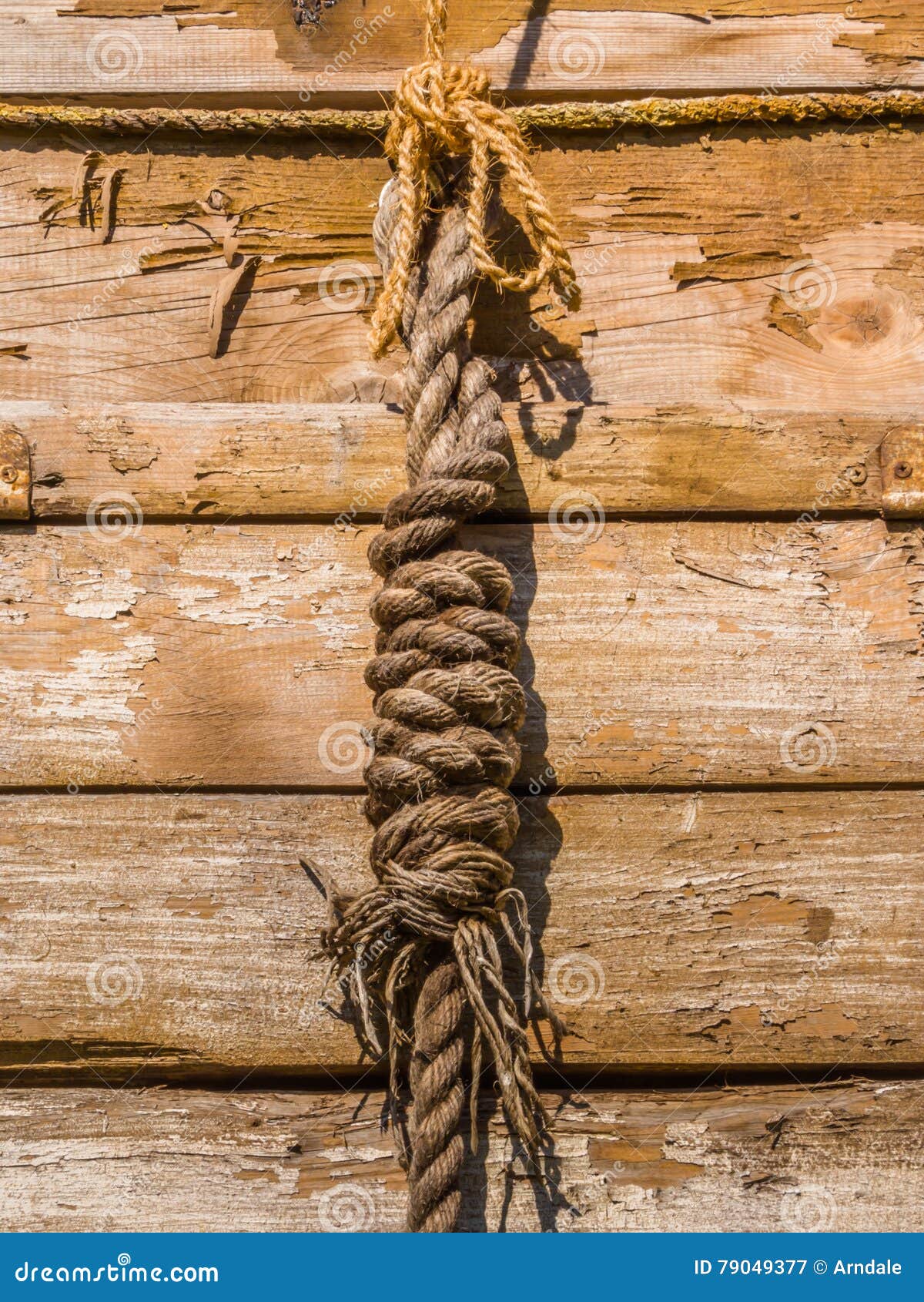 Sea Knot on an Old Ship Rope Stock Image - Image of infinity, deck ...
