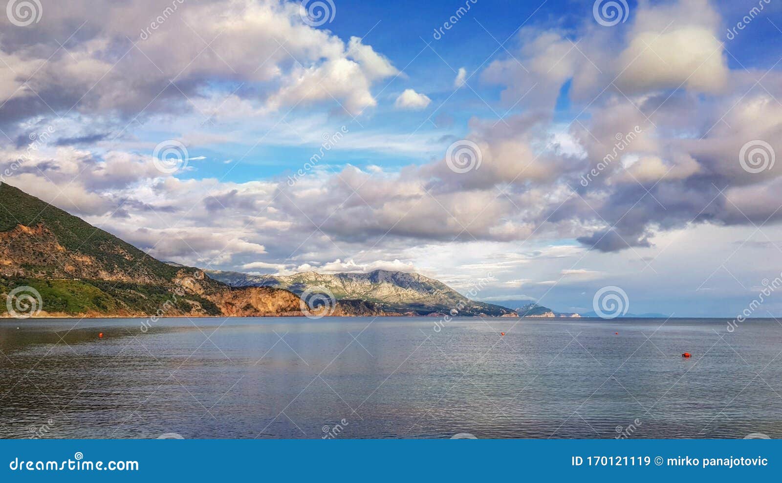 Sea level view stock image. Image of view, level, clouds - 170121119
