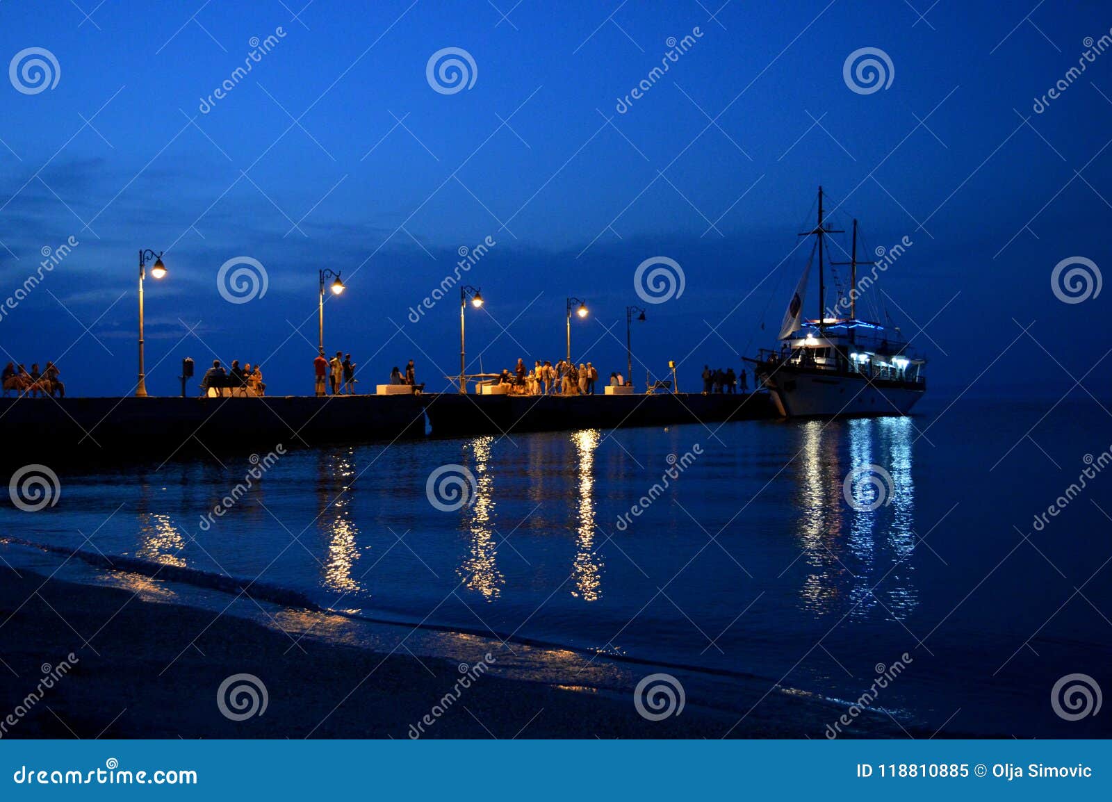Sea, at night editorial image. Image of nature, night - 118810885