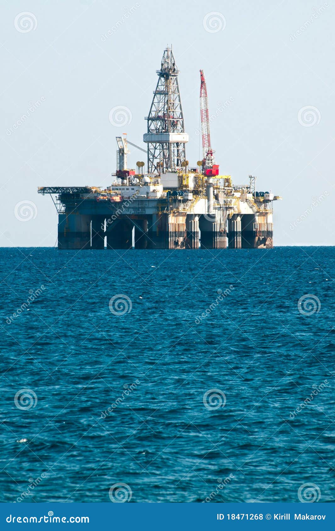 Sea Oil Rig Drilling Platform Stock Photo - Image of industrial ...