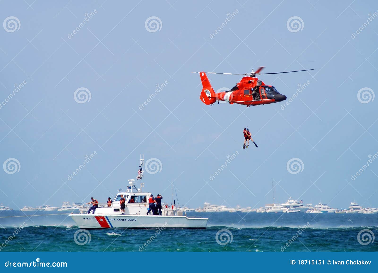 Sea rescue operation editorial photo. Image of team, search - 18715151