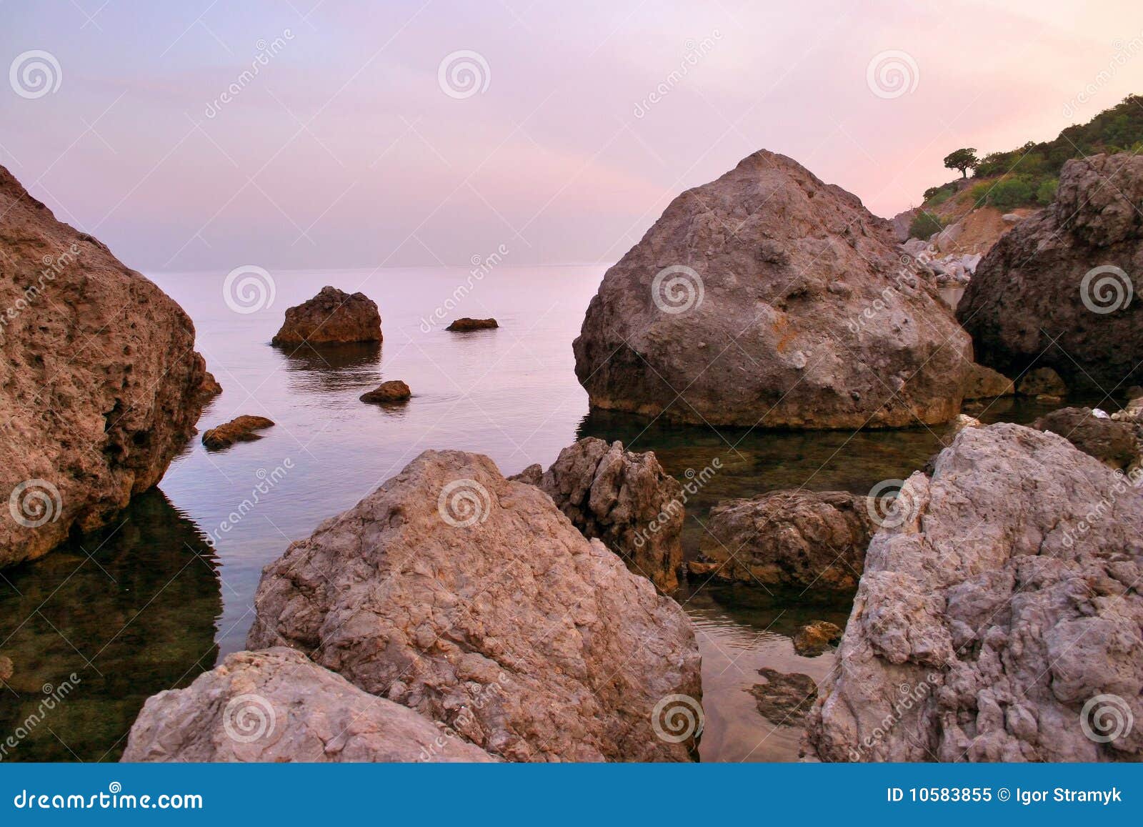 Sea rocks and evening sky stock image. Image of smooth - 10583855