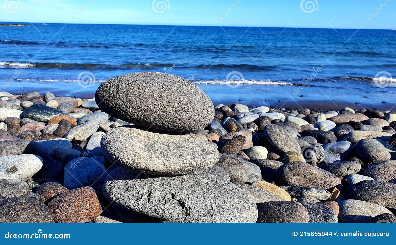 Sea-side Rocks, Beautiful Beachfront, Waves and Ocean Stock Photo ...