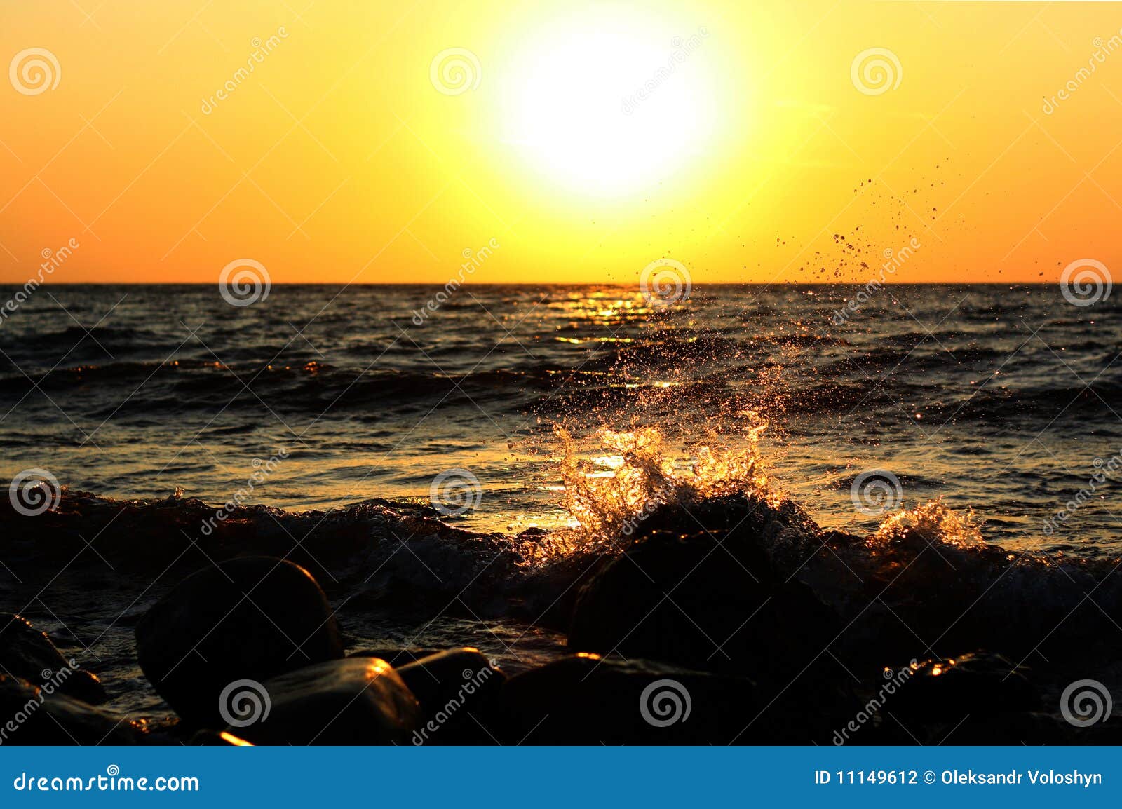 Sea splashes on sunrise stock photo. Image of shiny, nature - 11149612