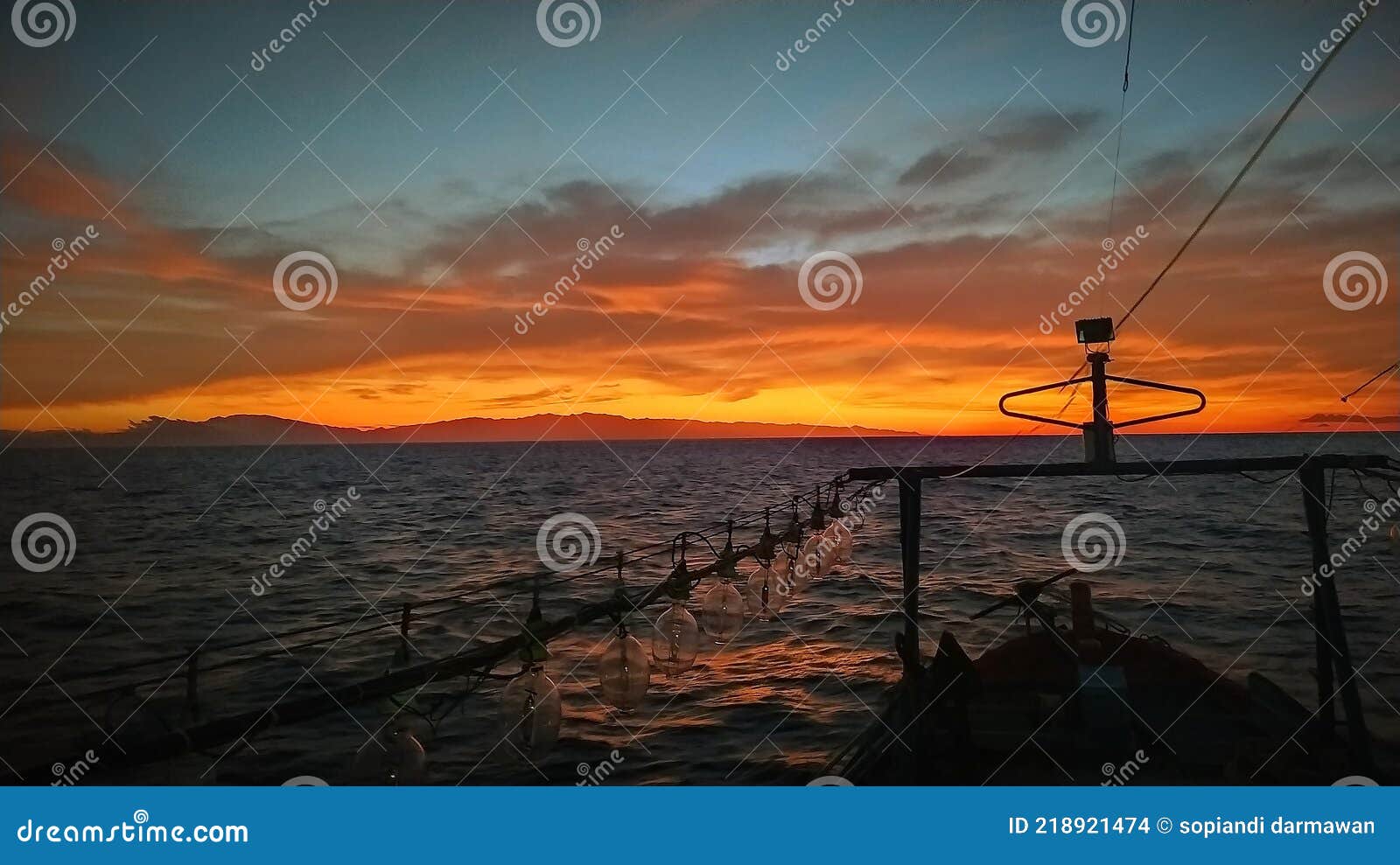 Sea Sunset Ship Sunlight Bay Stock Photo - Image of shore, sunset ...