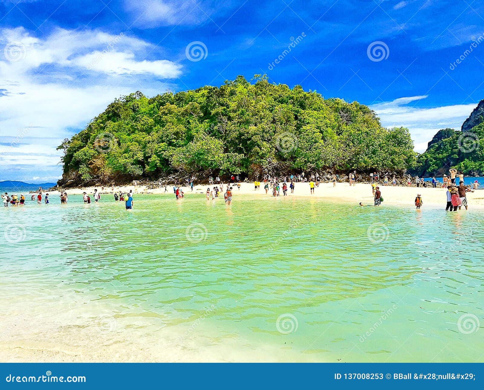 Sea, Thailand. editorial stock photo. Image of tourism - 137008253