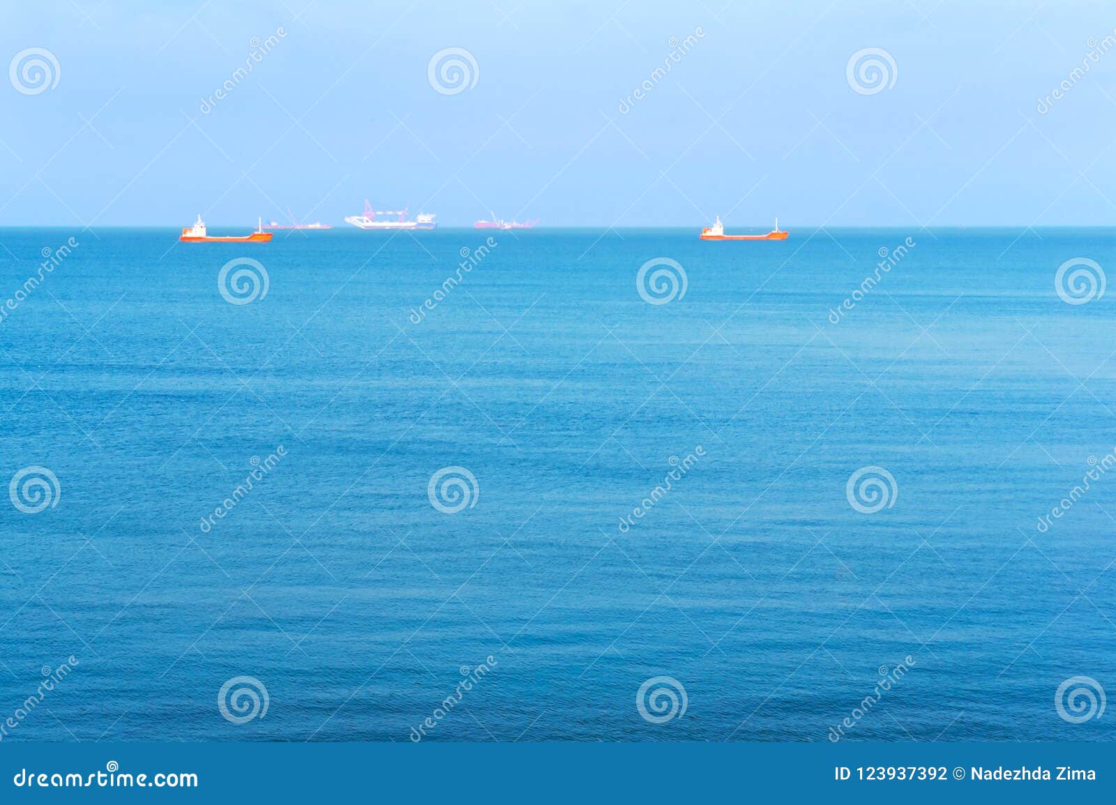 Sea Wave, Wave Coming Ashore, Storm on the Ocean Stock Photo - Image of ...