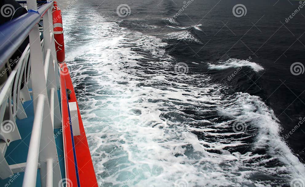 Sea waves and boat stock image. Image of nature, tourist - 1430391