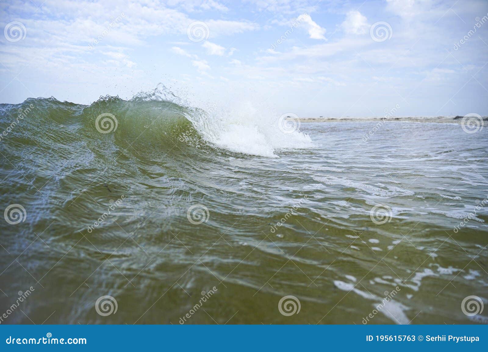Sea Waves with Clear Water Roll Onto the Shore Stock Image - Image of ...