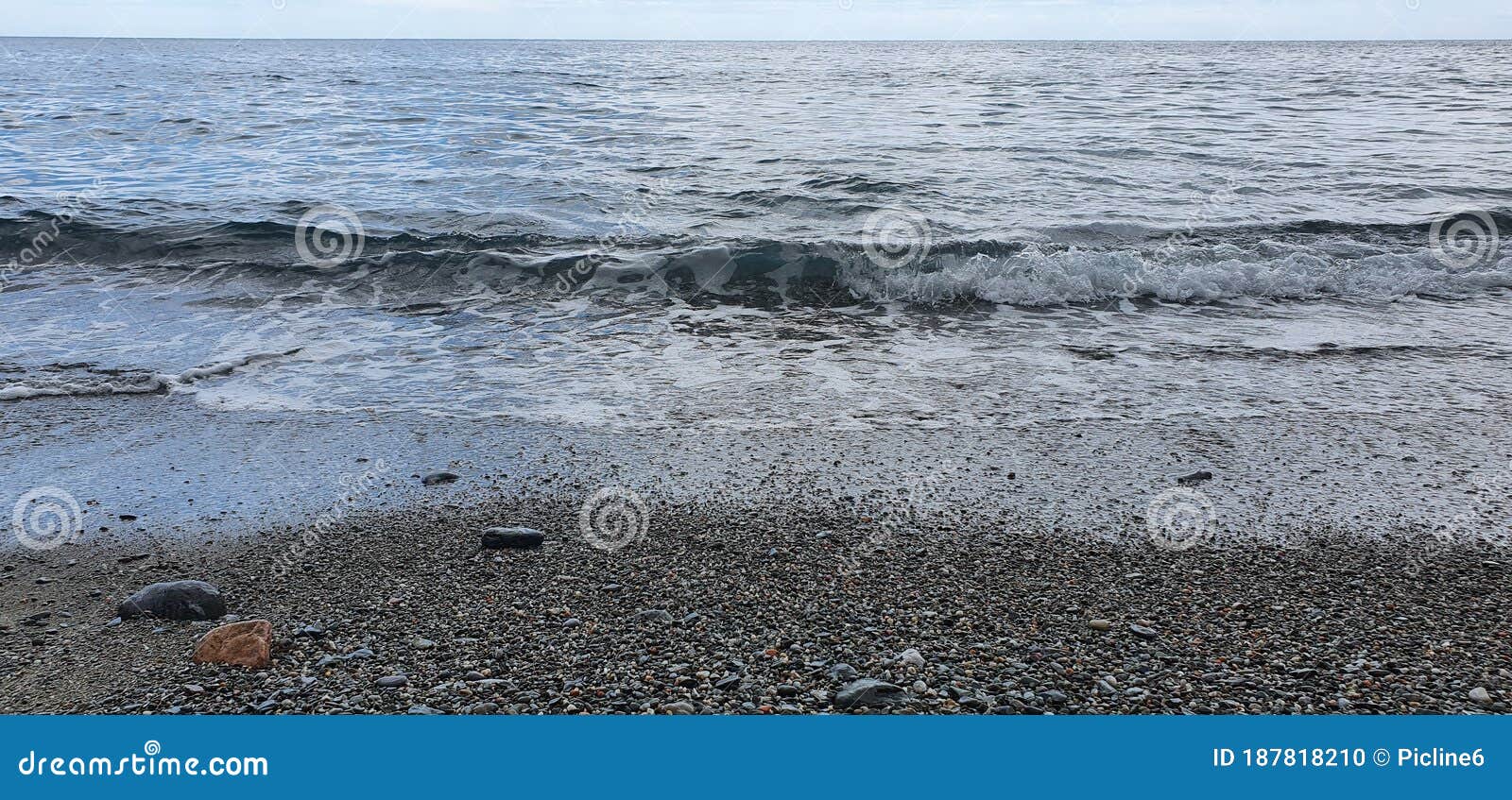 Sea waves on seaside stock photo. Image of reflection - 187818210