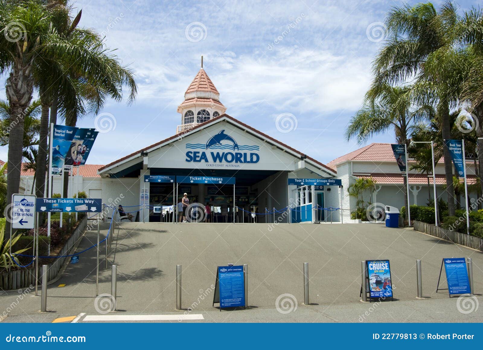 Sea World Australia editorial stock photo. Image of rides - 22779813