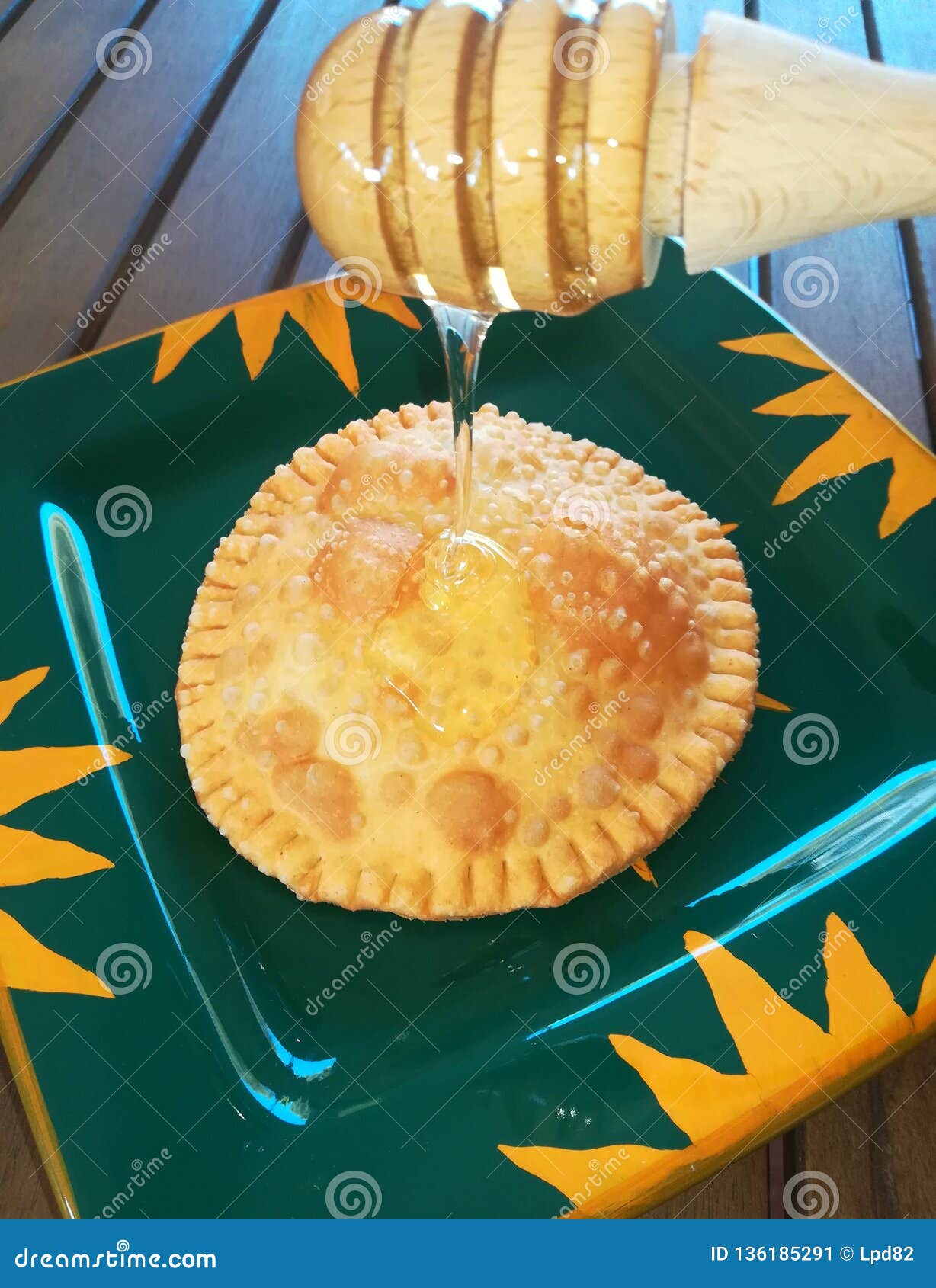 Seada, Seadas stock image. Image of sweet, traditional - 136185291