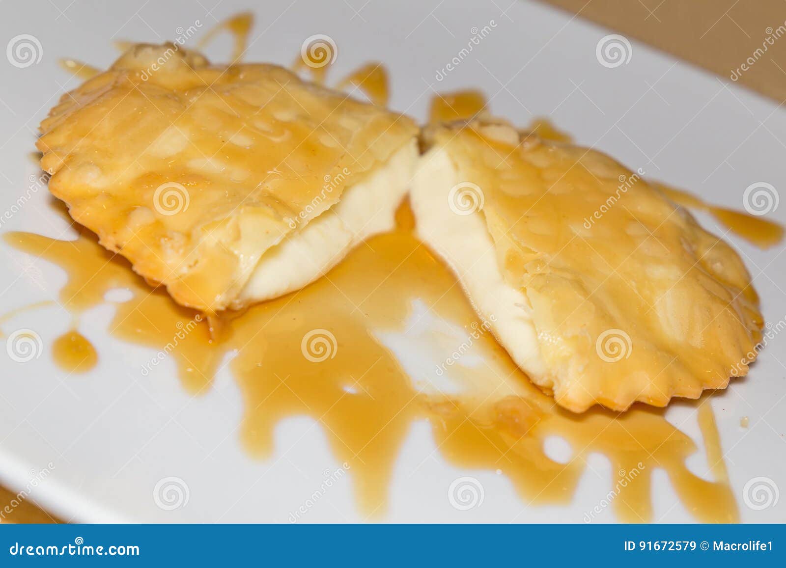 Seadas, Un Dessert Sarde Tipical Image stock - Image du type, dessert ...