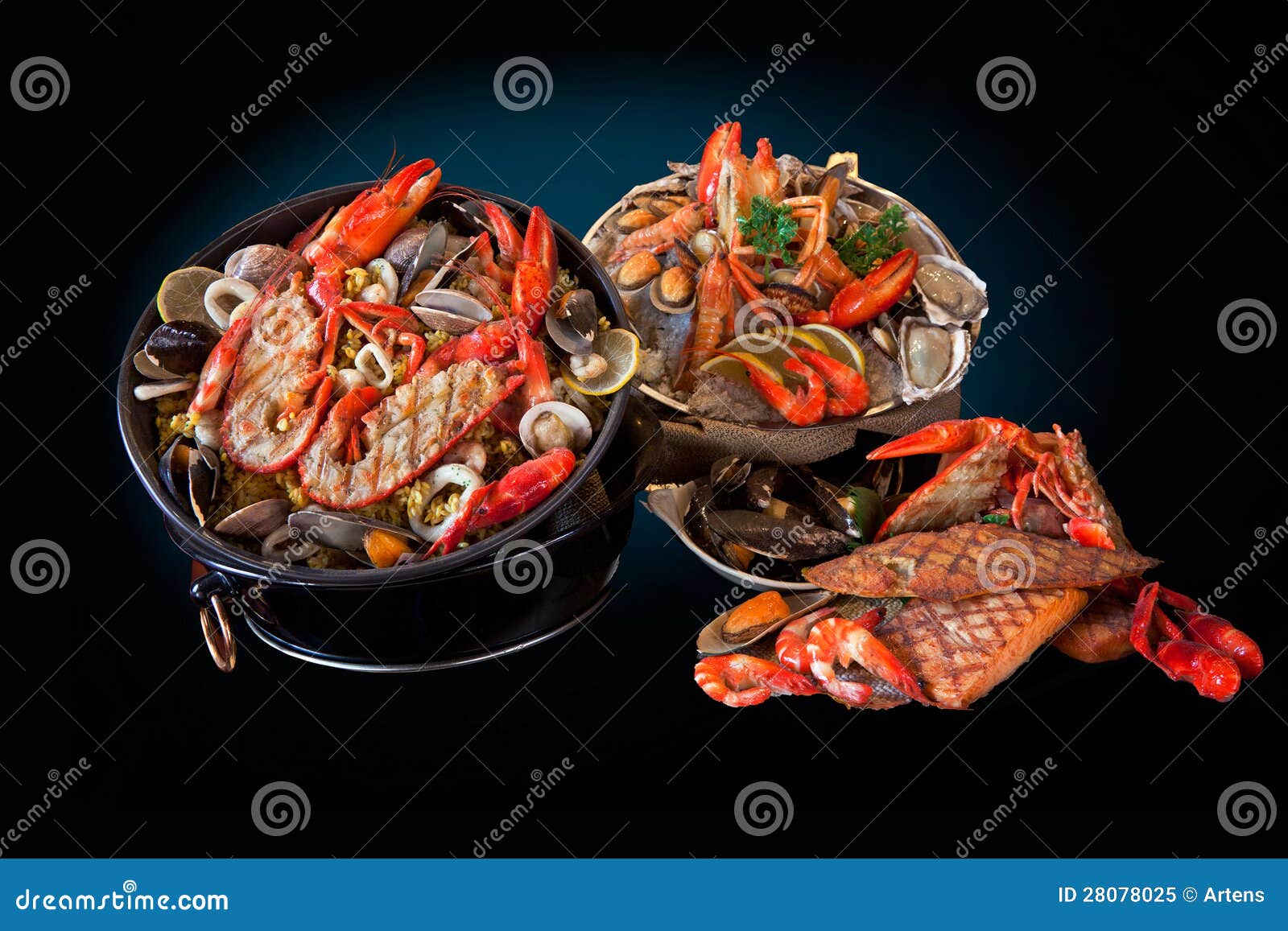 Seafood. Prepared Shellfish. Stock Image - Image of lobster, classic ...