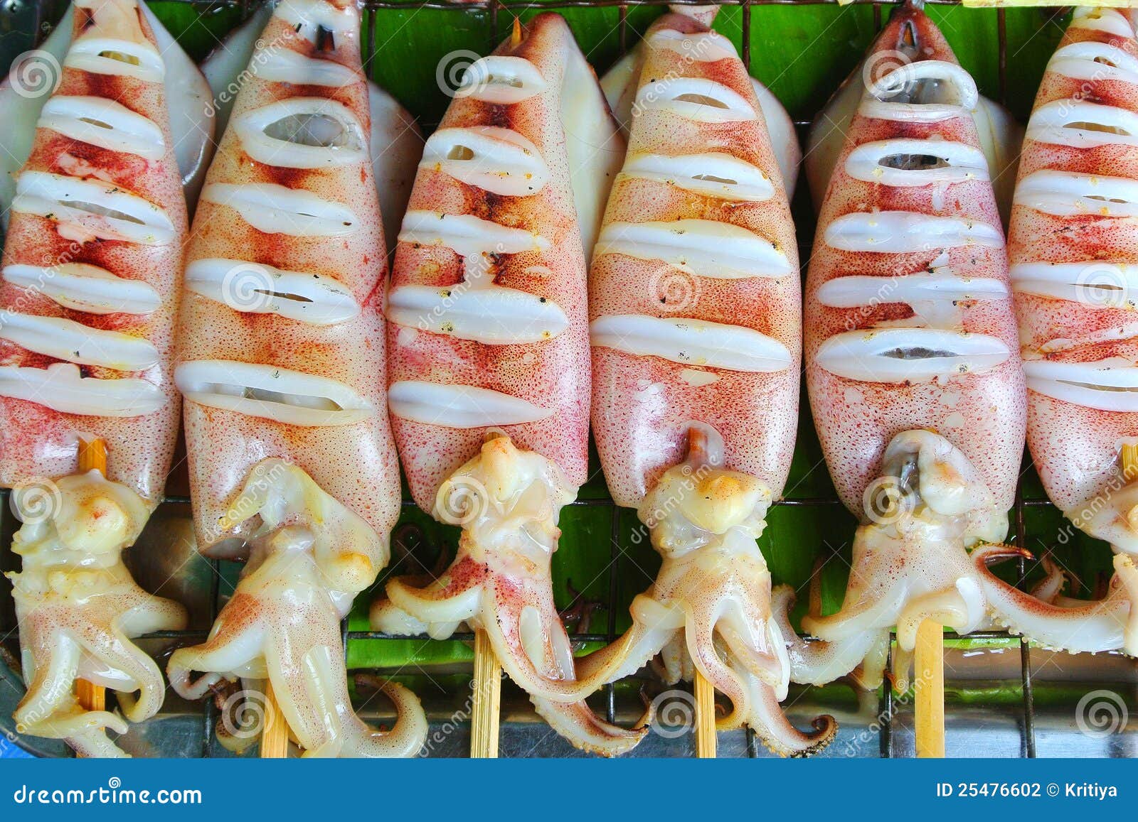 Som Tam Seafood Squid Spicy Papaya Salad With Salted Crab, Royalty-Free ...