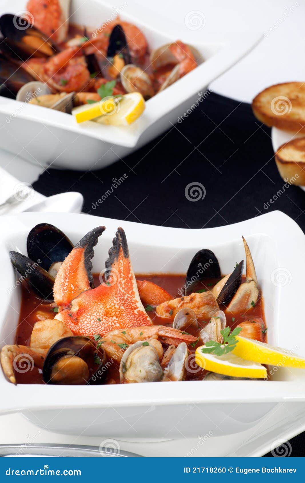 Crab Claw Holding A Heart On A Beach Royalty-Free Stock Photography ...