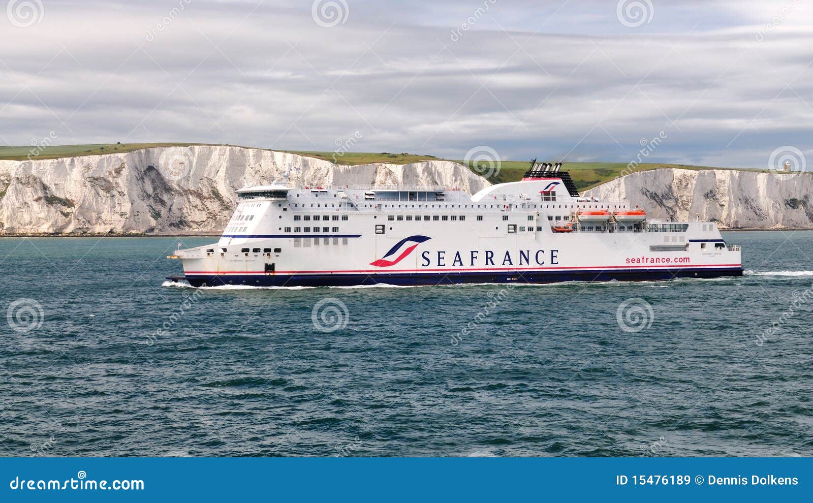 SeaFrance Ferry Approaching Dover Editorial Stock Image - Image of boat ...