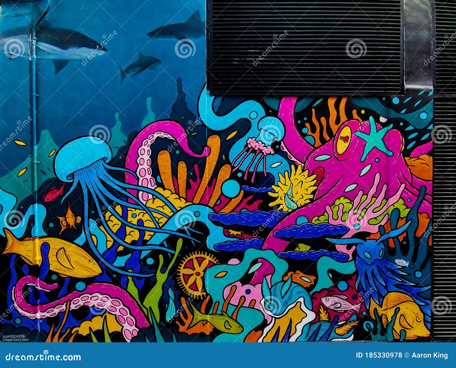 Sealife graffiti in Camden editorial stock photo. Image of comics ...