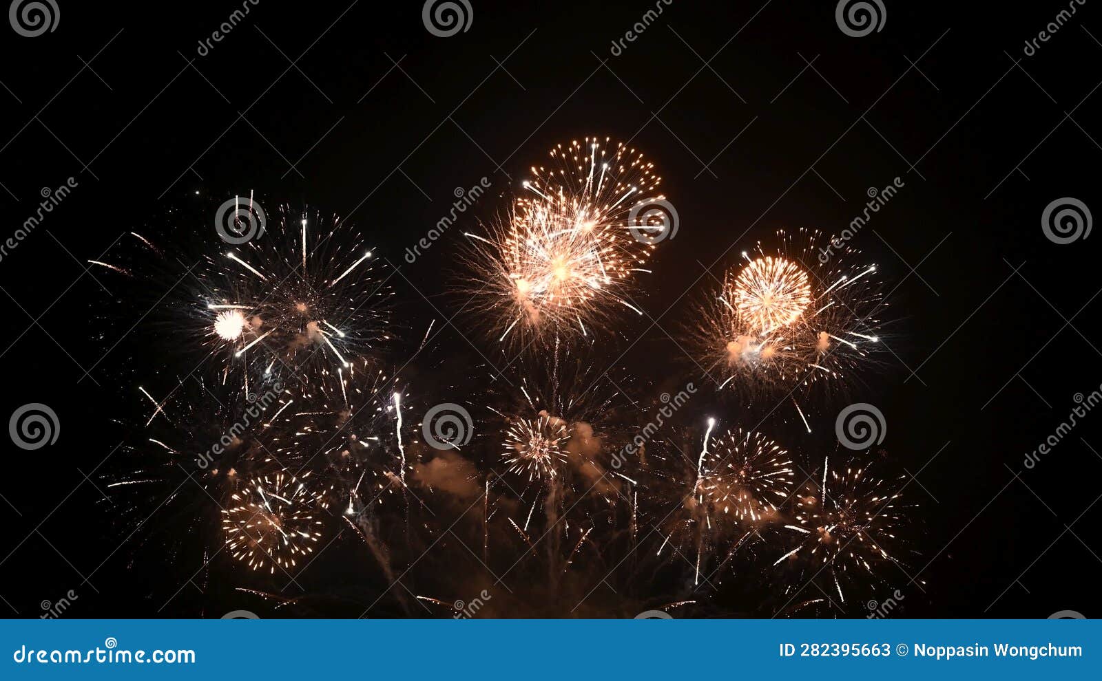 Seamless Looping Colorful New Year Fireworks Display Celebration Stock ...