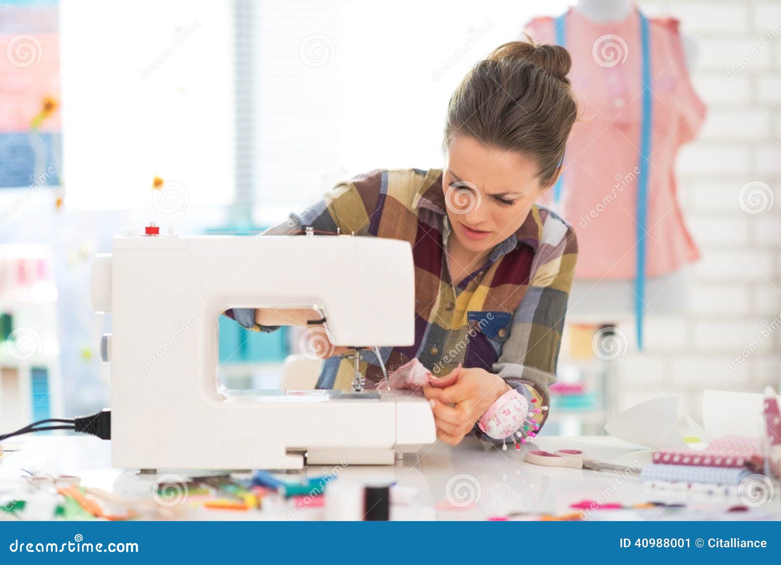 Seamstress Sewing in Studio Stock Image - Image of needlework, dummy ...