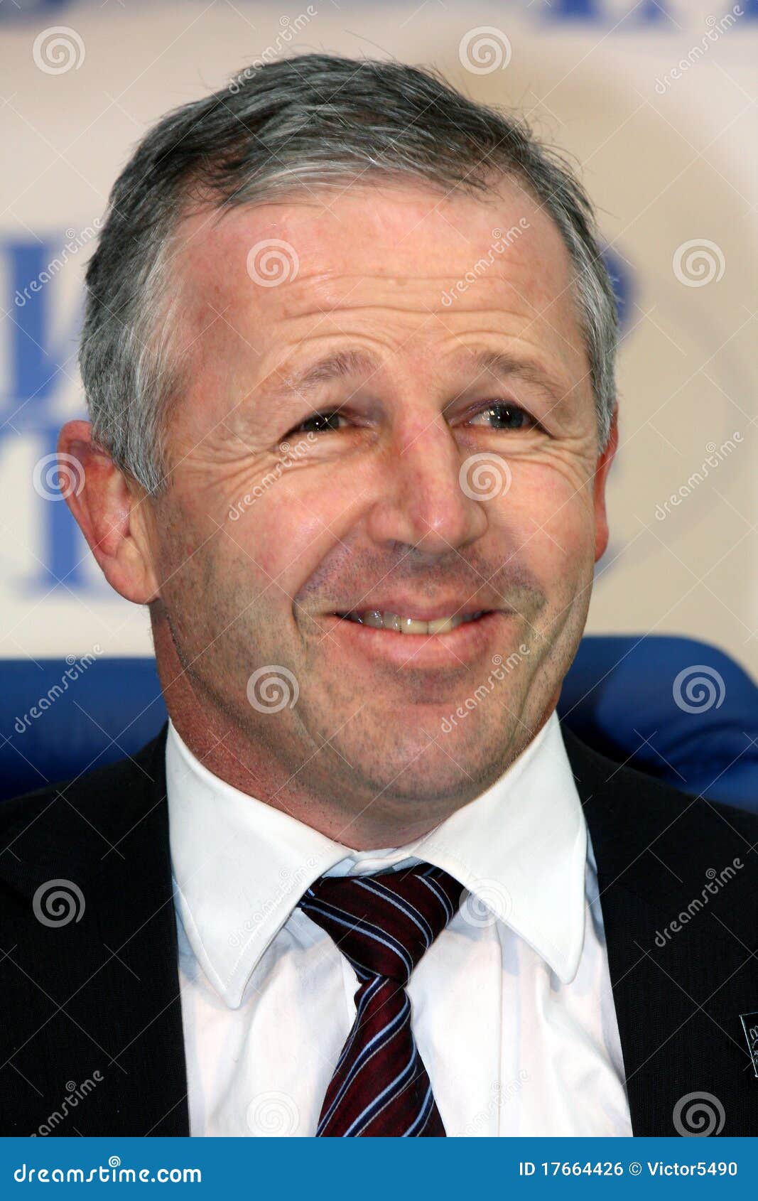 Sean Fitzpatrick editorial photo. Image of press, guest - 17664426