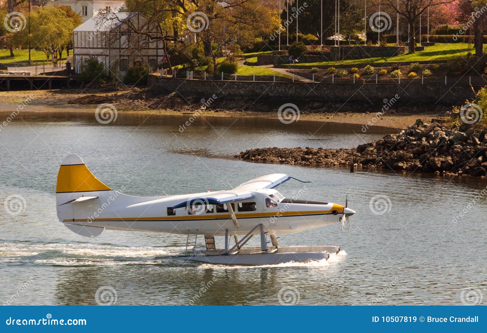 Seaplane stock image. Image of service, horizon, tourism - 10507819