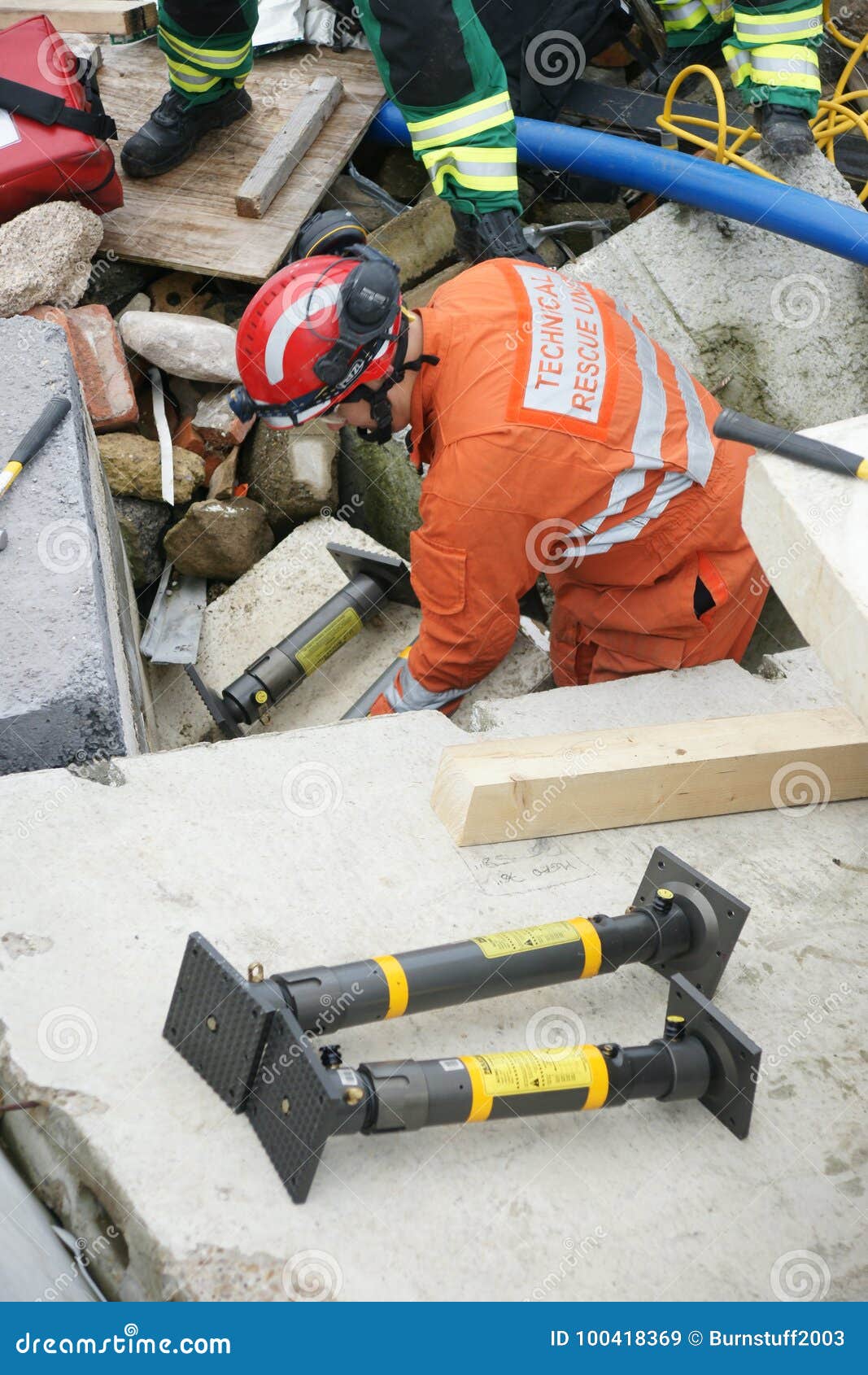 Building Collapse, Disaster Zone Editorial Stock Image - Image of block ...