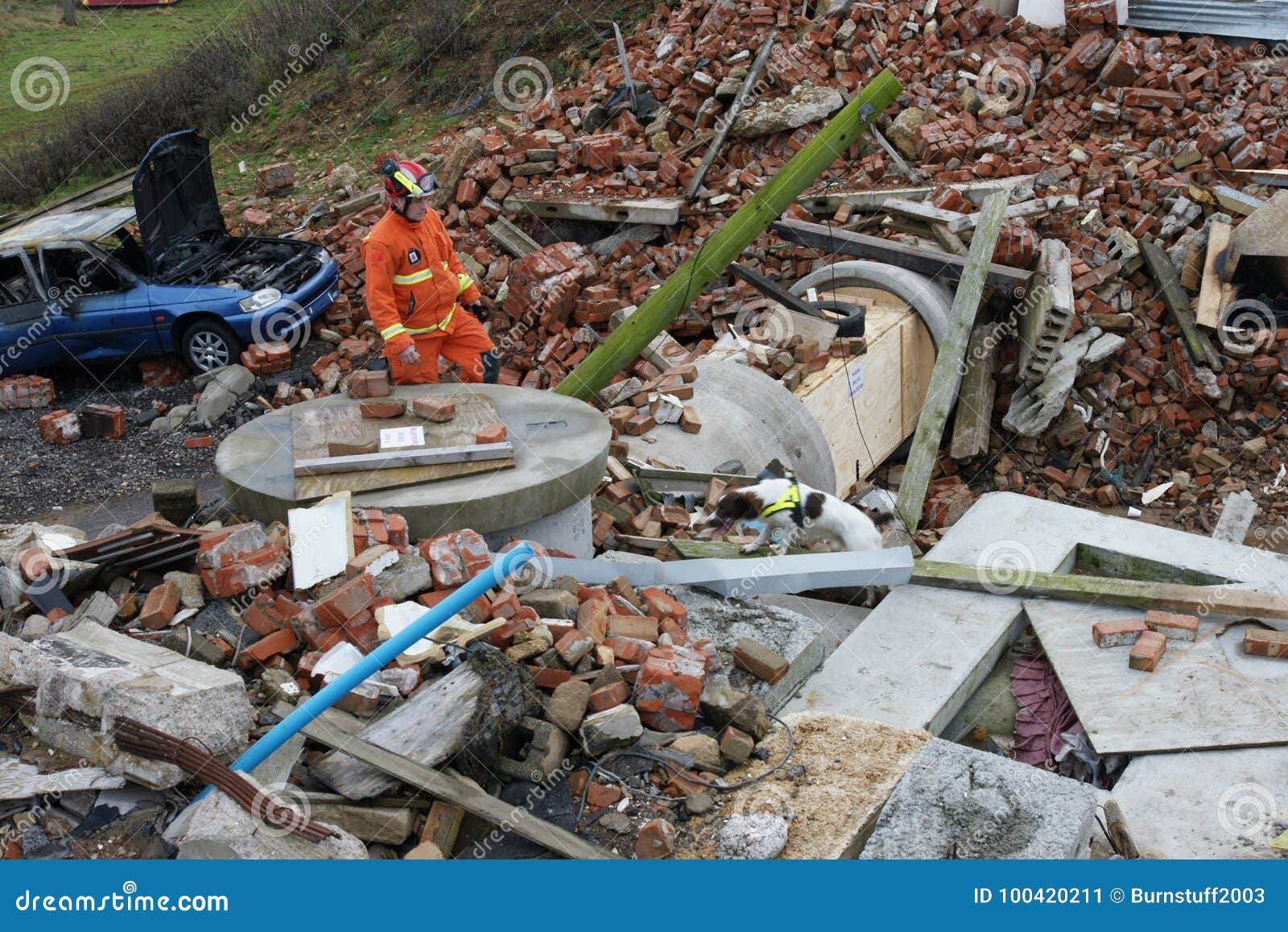 Building Collapse, Disaster Zone Editorial Photo - Image of scent ...